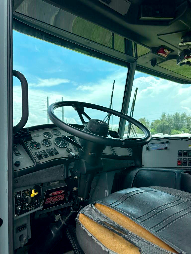 2000 Pierce Quantum Pumper | Firetrucks Unlimited