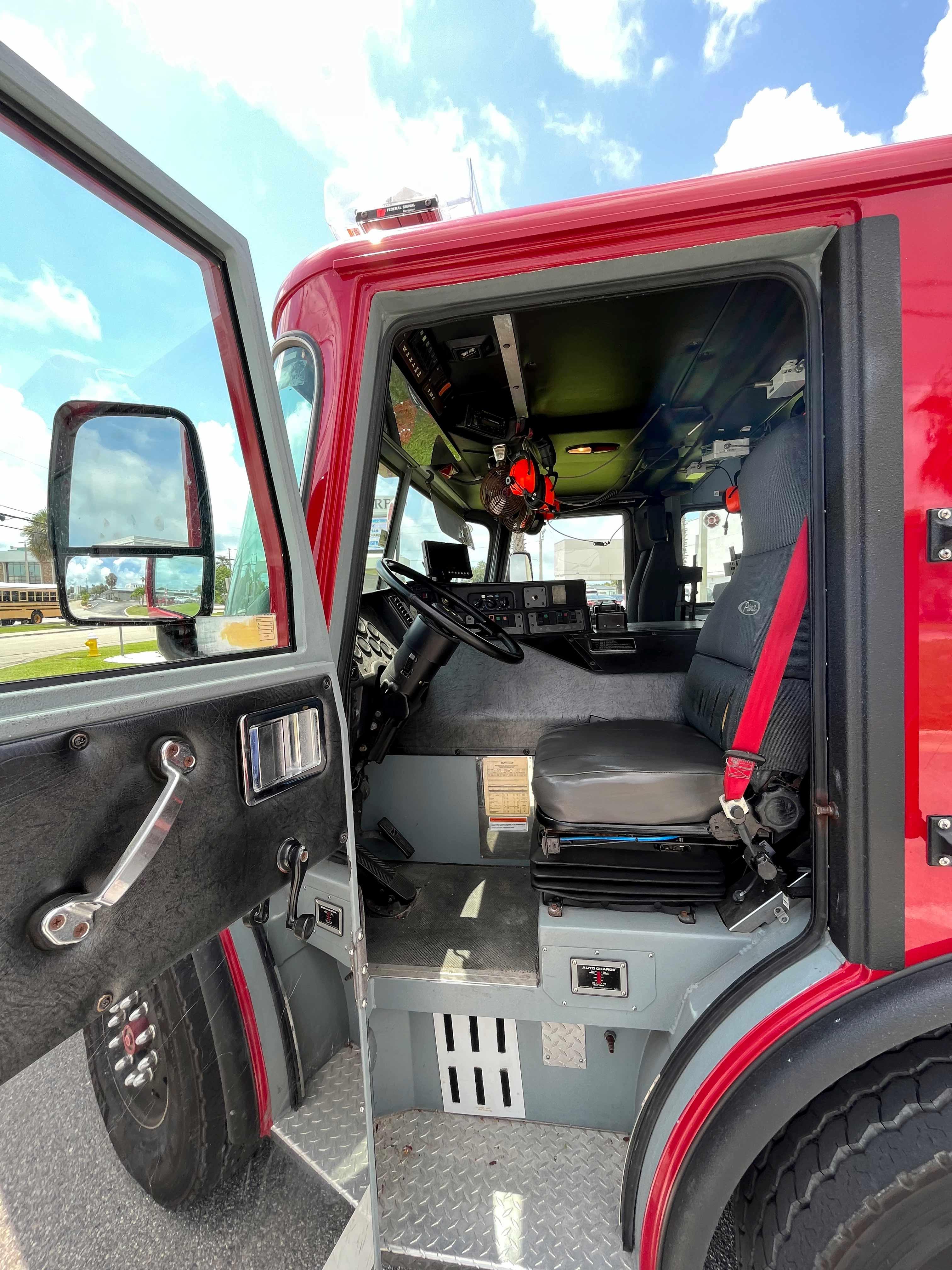 2004 Pierce Enforcer Rescue Pumper | Used Truck Details