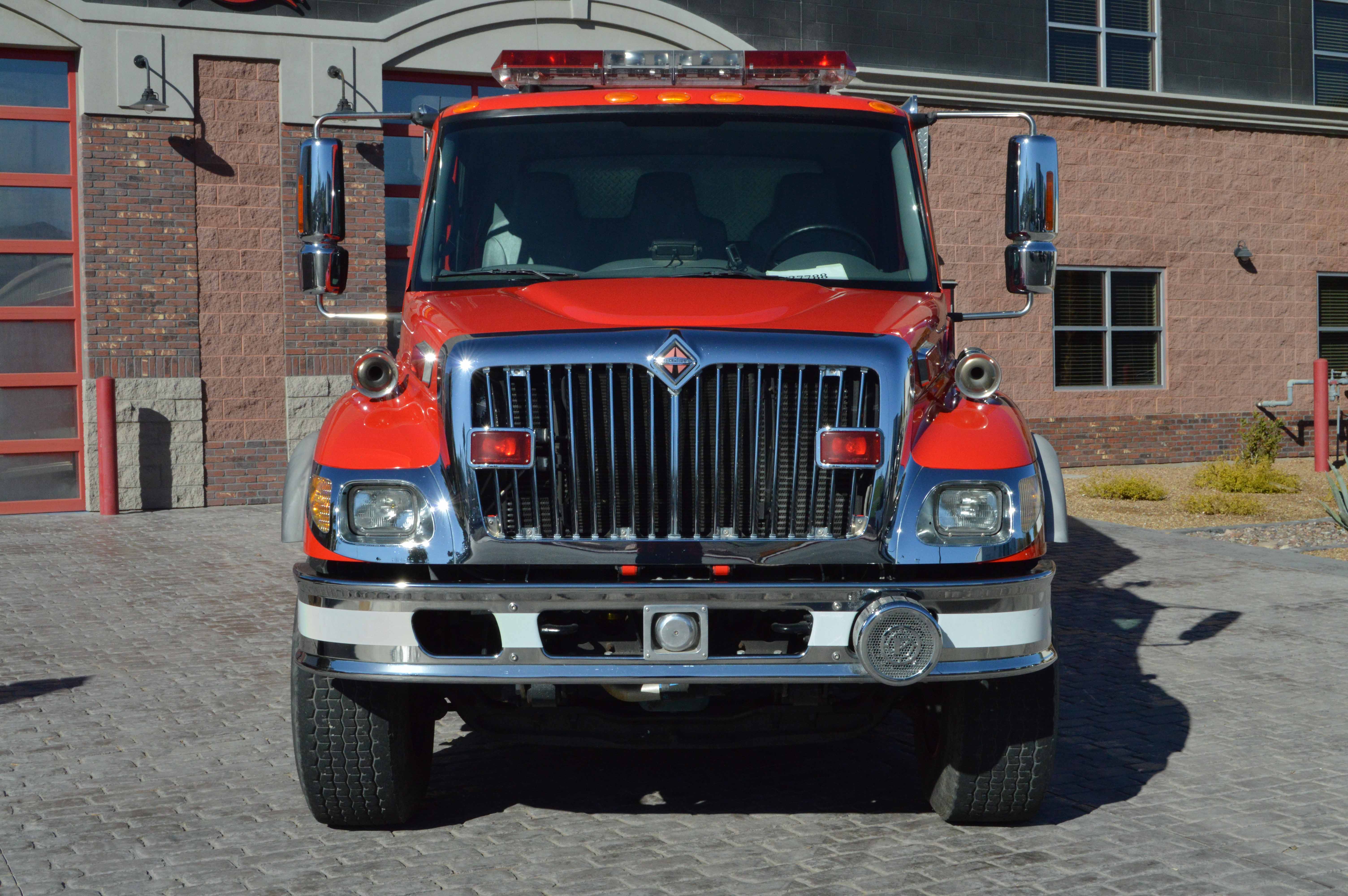 2007 Elite International Commercial Tandem Axle Tanker | Used Truck Details