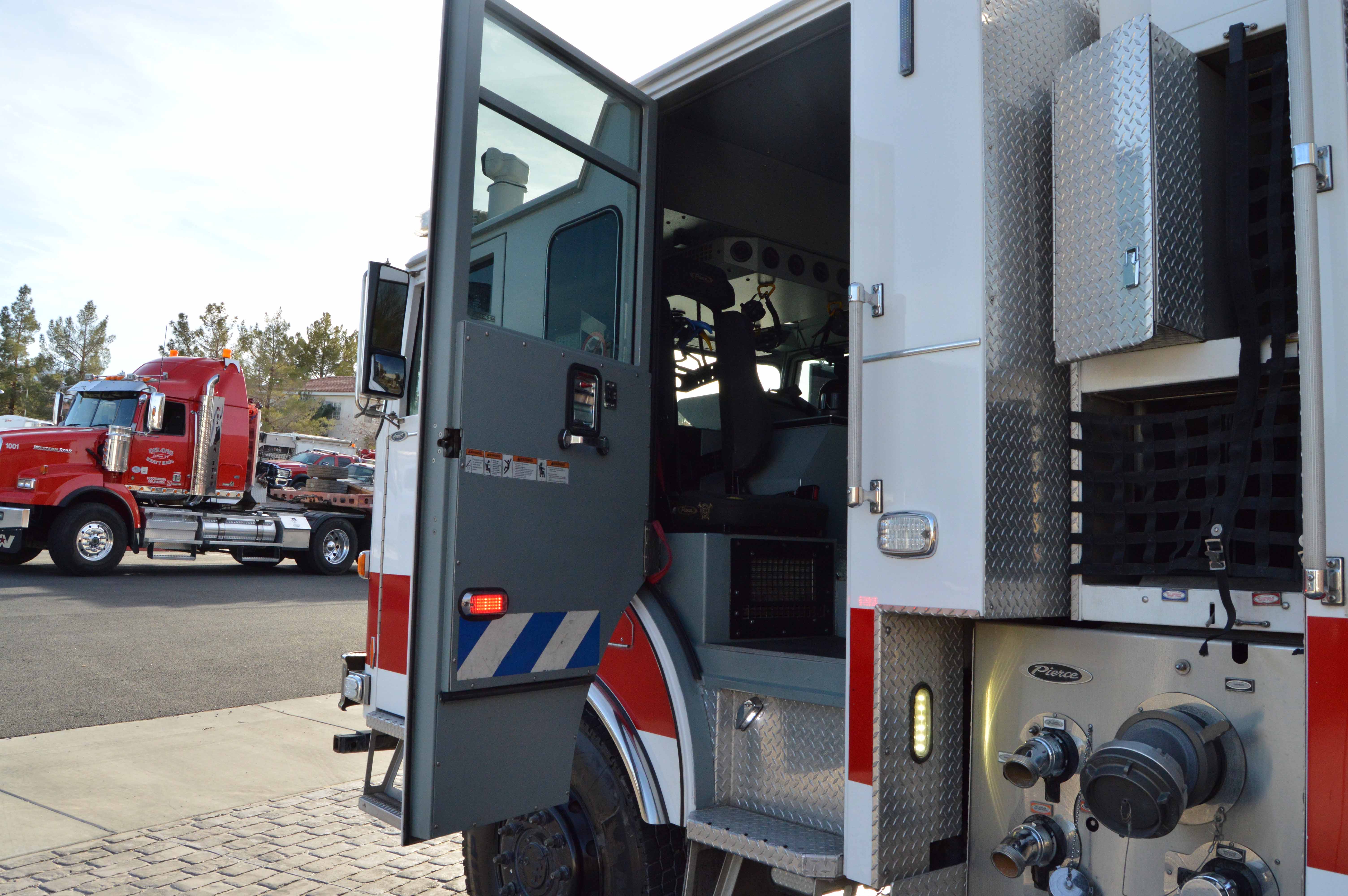 2014 Pierce Arrow XT 4x4 Pumper | Used Truck Details