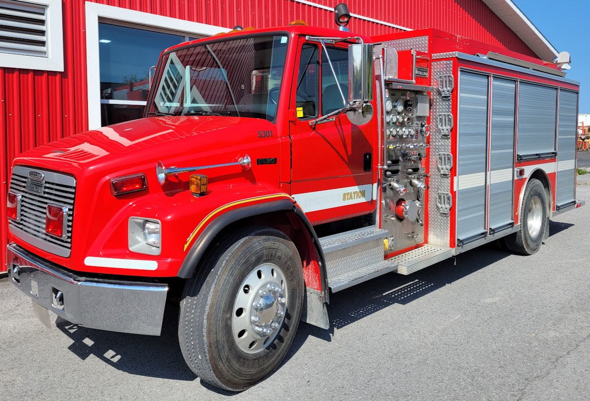 1998 Metalfab Freightliner Commercial Pumper Tanker | Used Truck Details