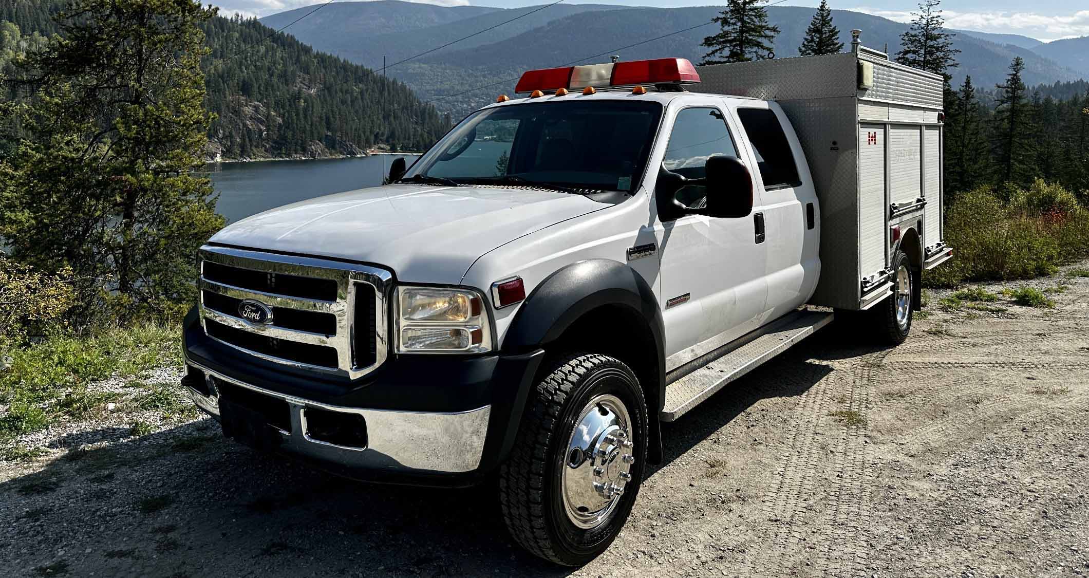 2006 Fort Garry Ford 4x4 Commercial Mini Pumper | Firetrucks Unlimited