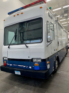 2005 Freightliner Farber X-Line Mobile Command Center | Used Truck Details