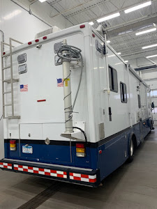 2005 Freightliner Farber X-Line Mobile Command Center | Used Truck Details