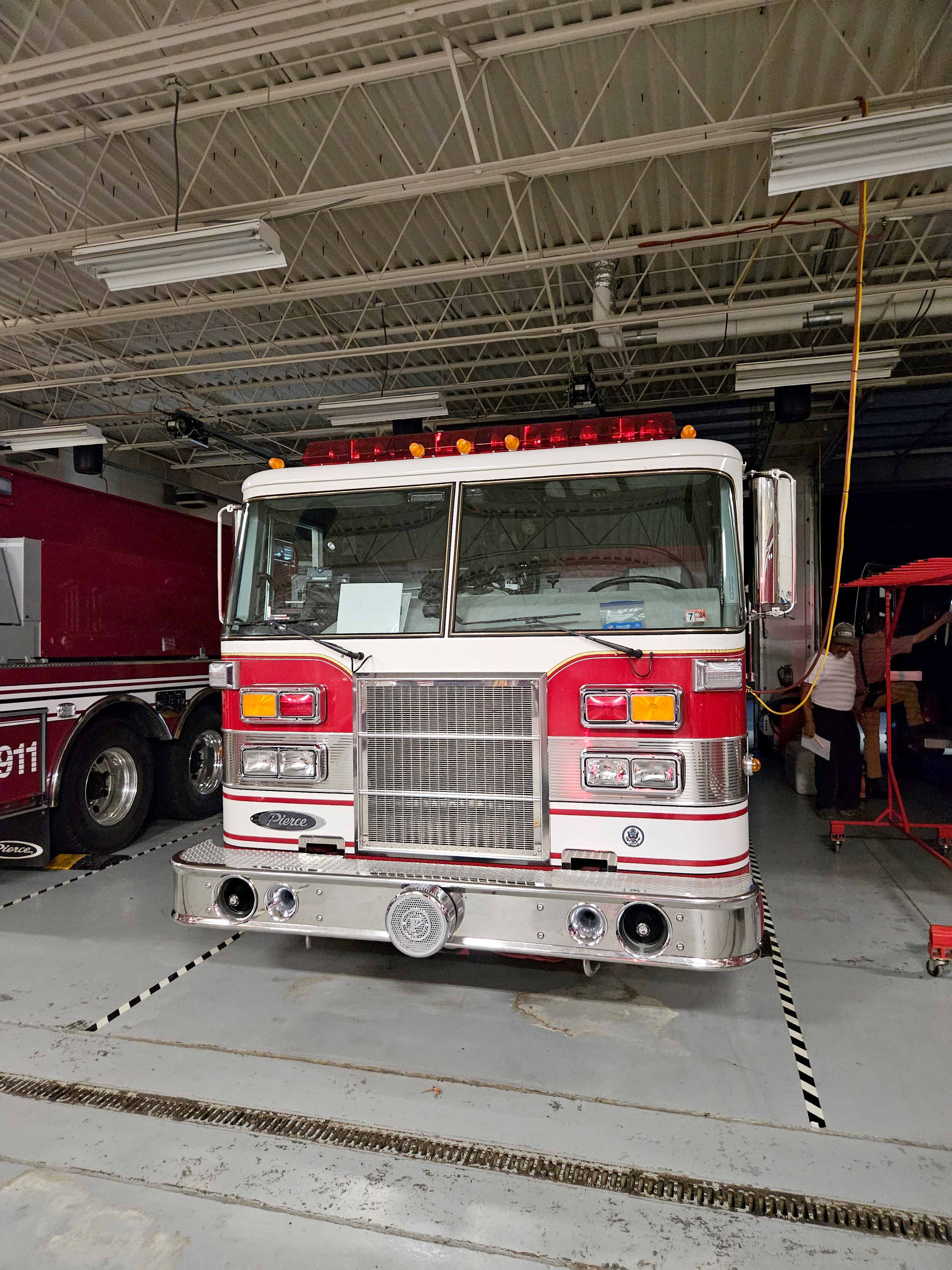 1995 Pierce Custom Tanker | Used Truck Details