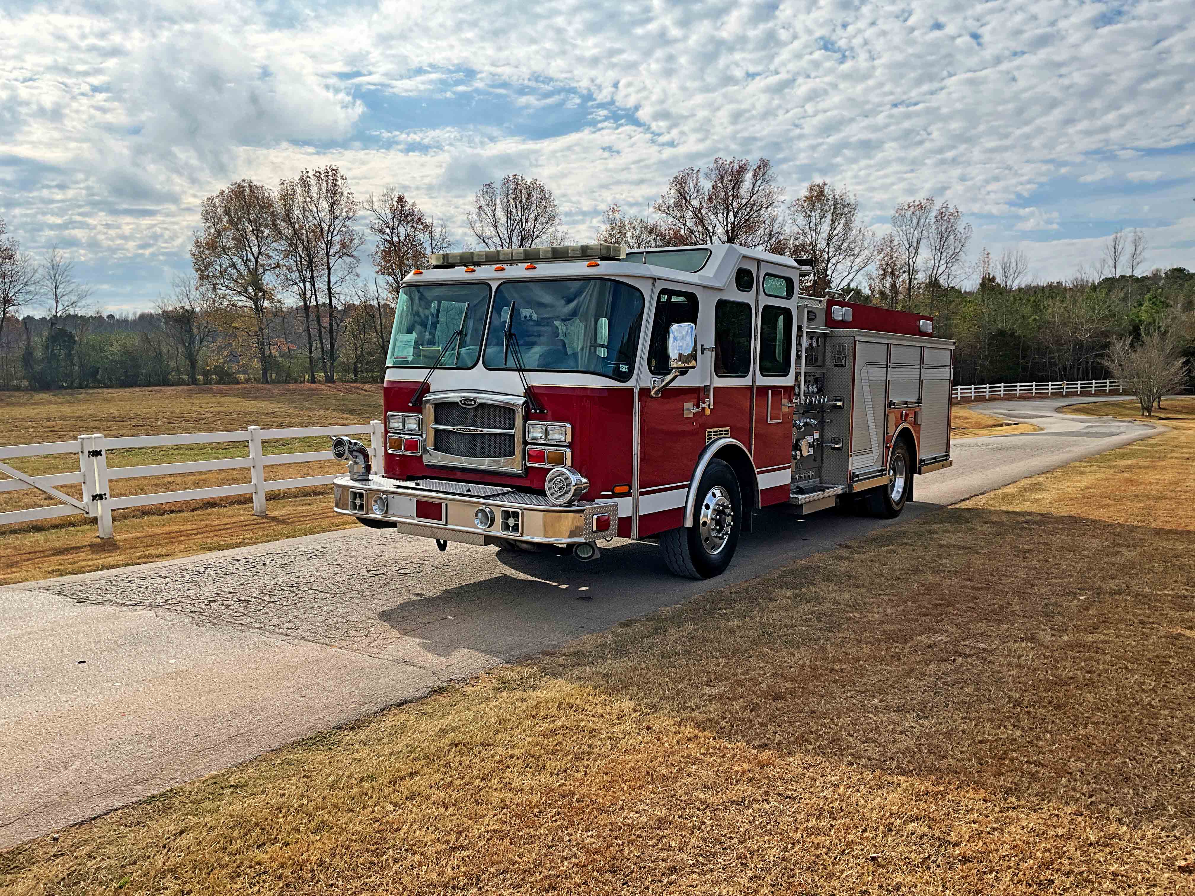 2010 E-One Typhoon Pumper | Used Truck Details