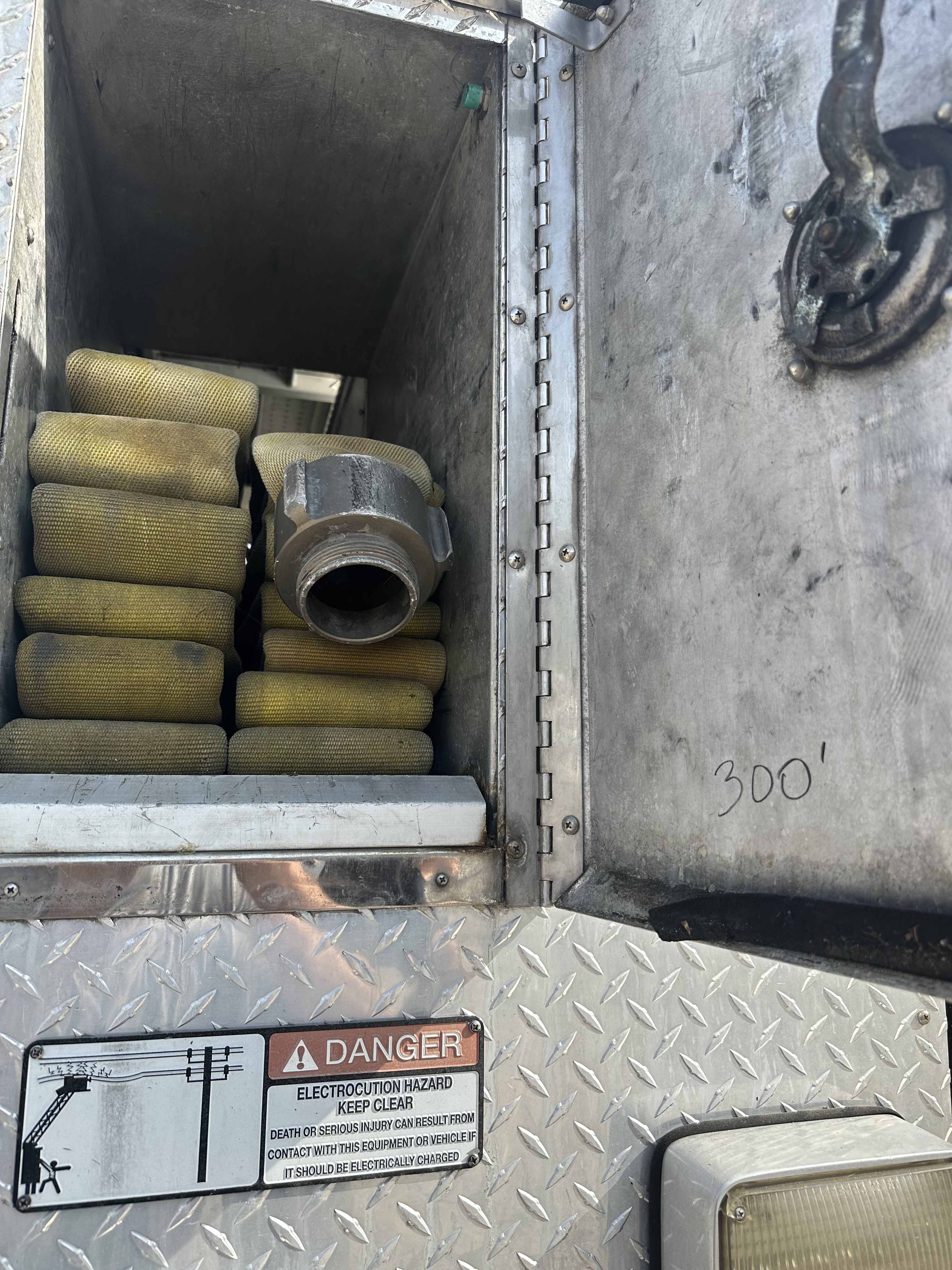 2007 Ferrara 77' Quint | Used Truck Details