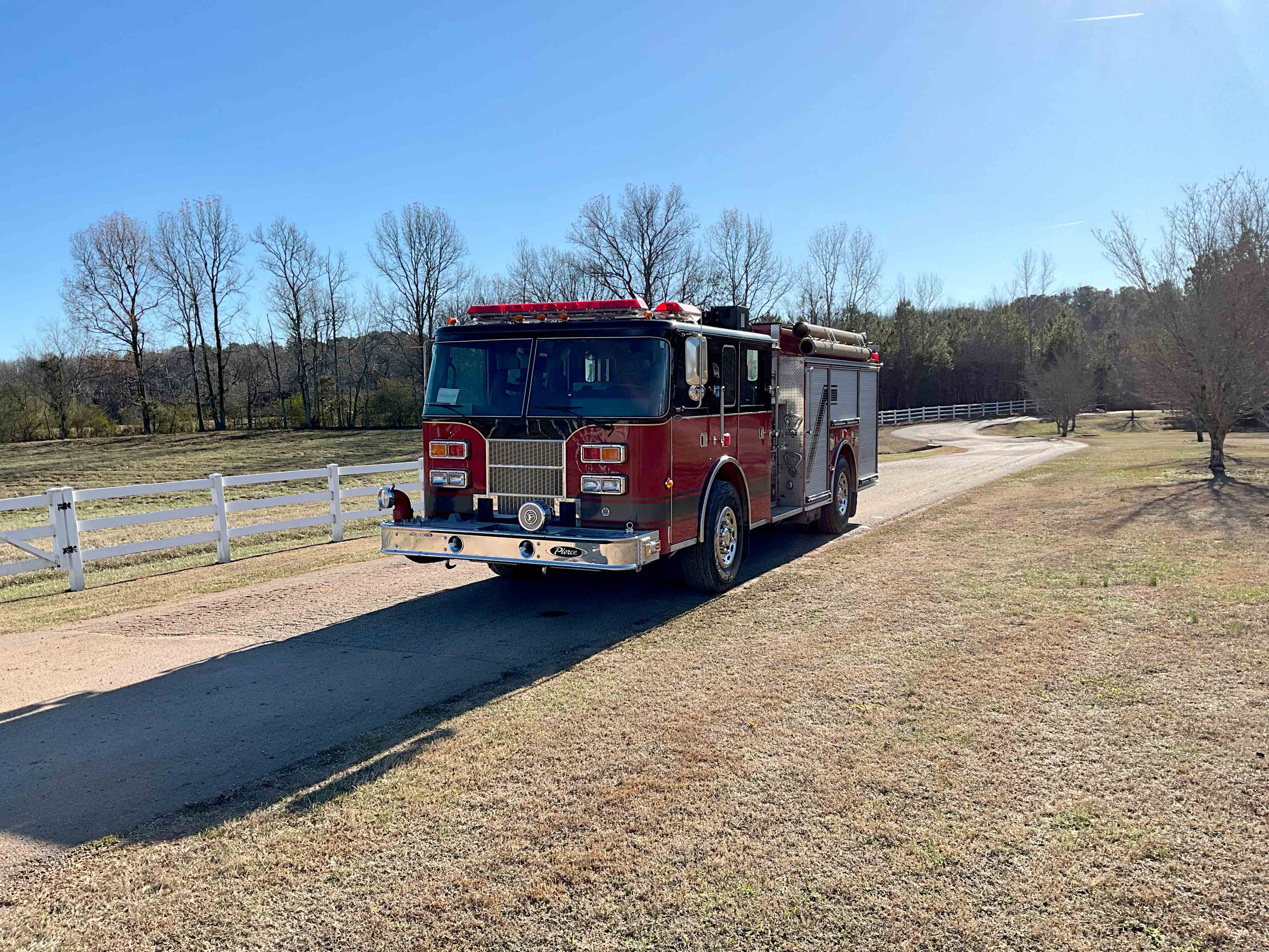 2000 Pierce Saber Pumper | Used Truck Details