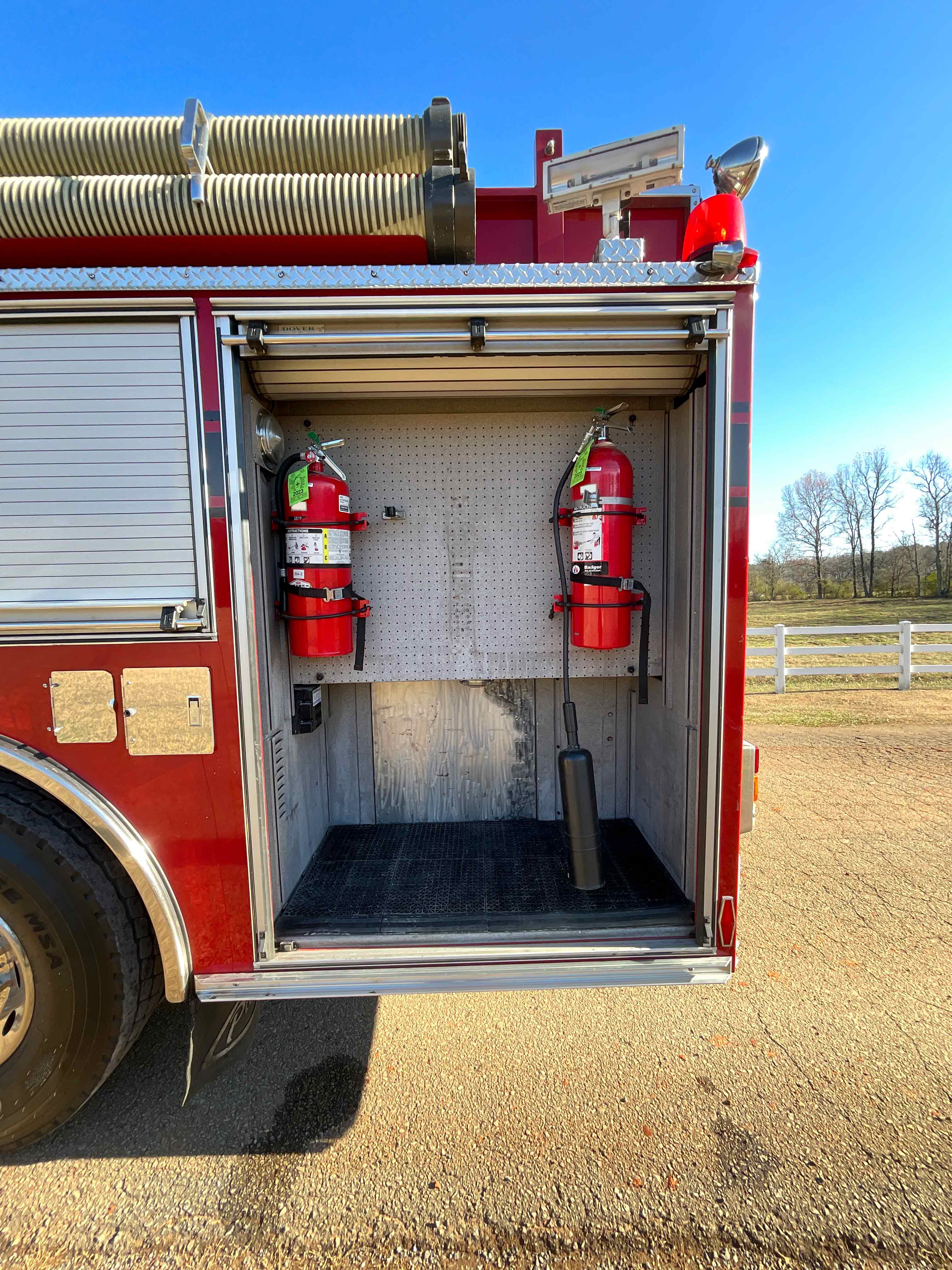 2000 Pierce Saber Pumper | Used Truck Details