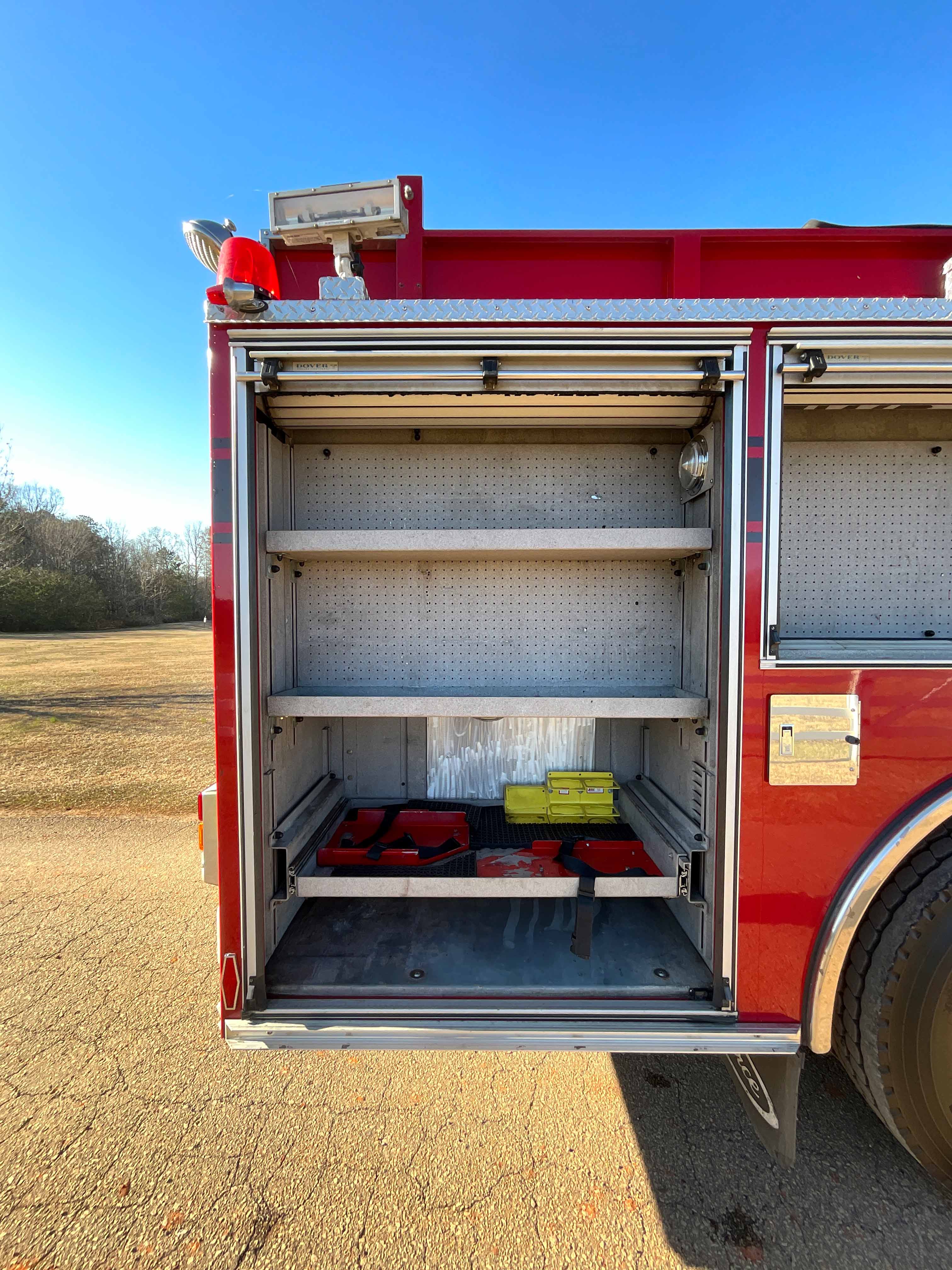2000 Pierce Saber Pumper | Used Truck Details
