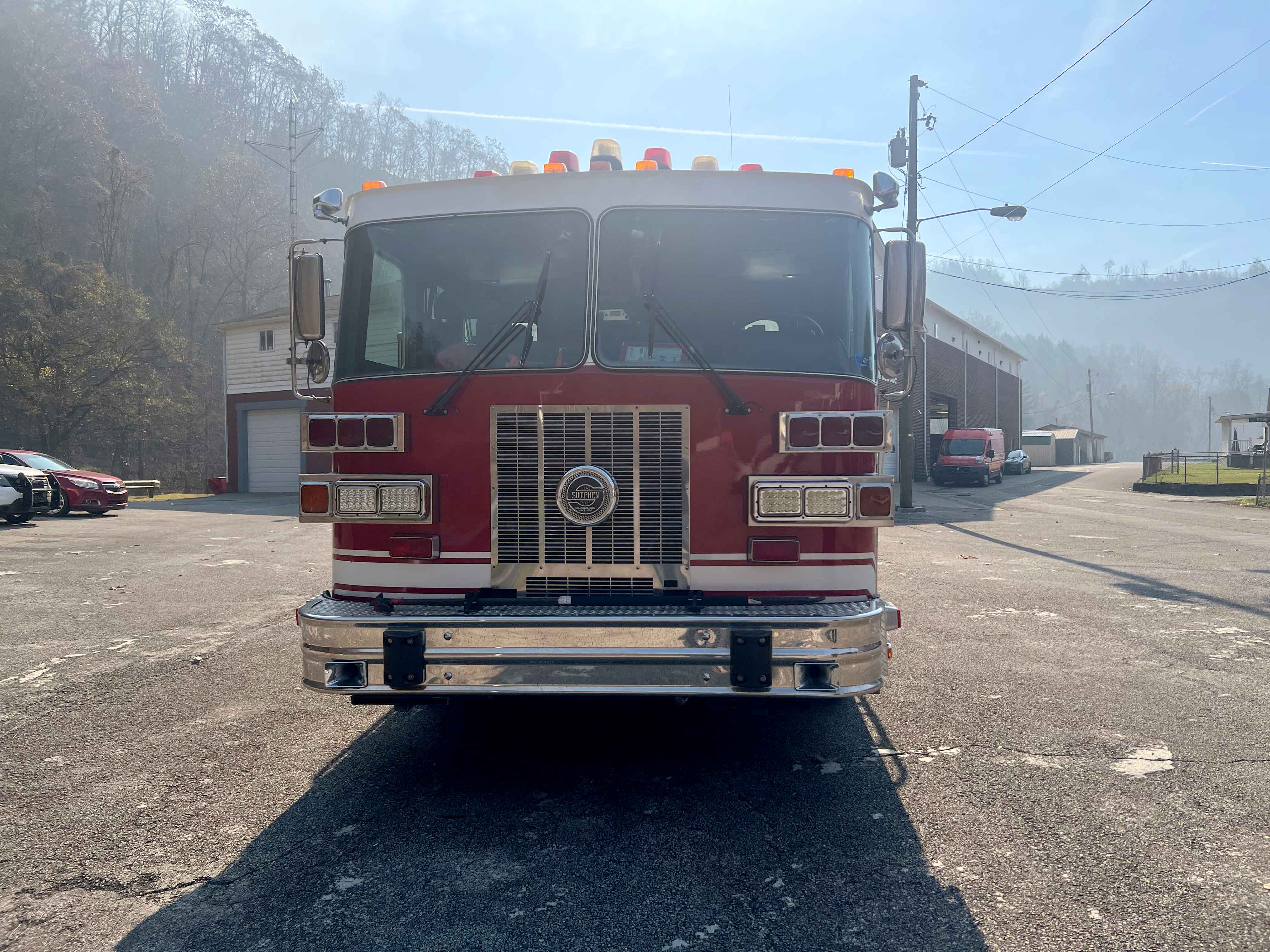 1996 Sutphen Deluge Mid-Mount 75' Aerial | Used Truck Details