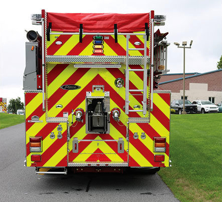 2018 Pierce Enforcer Tandem Axle Pumper Tanker | Used Truck Details