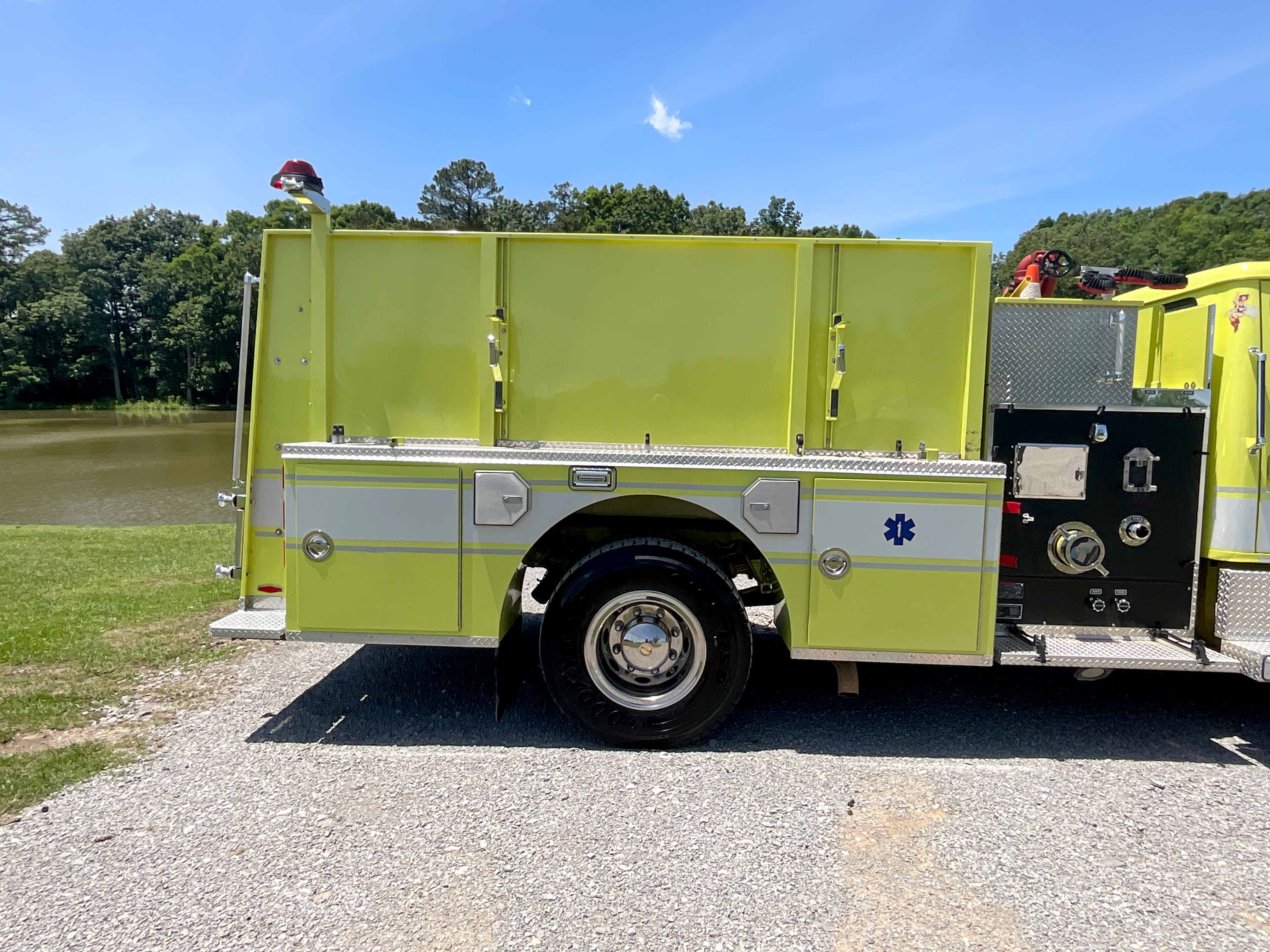 2001 Pierce International Commercial Pumper | Used Truck Details