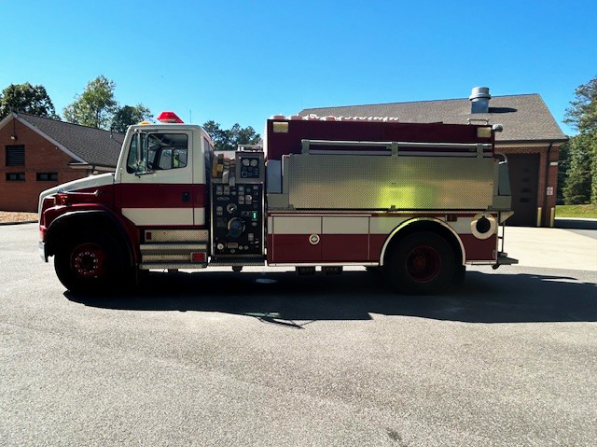2002 Pierce Freightliner Commercial Pumper Tanker | Used Truck Details