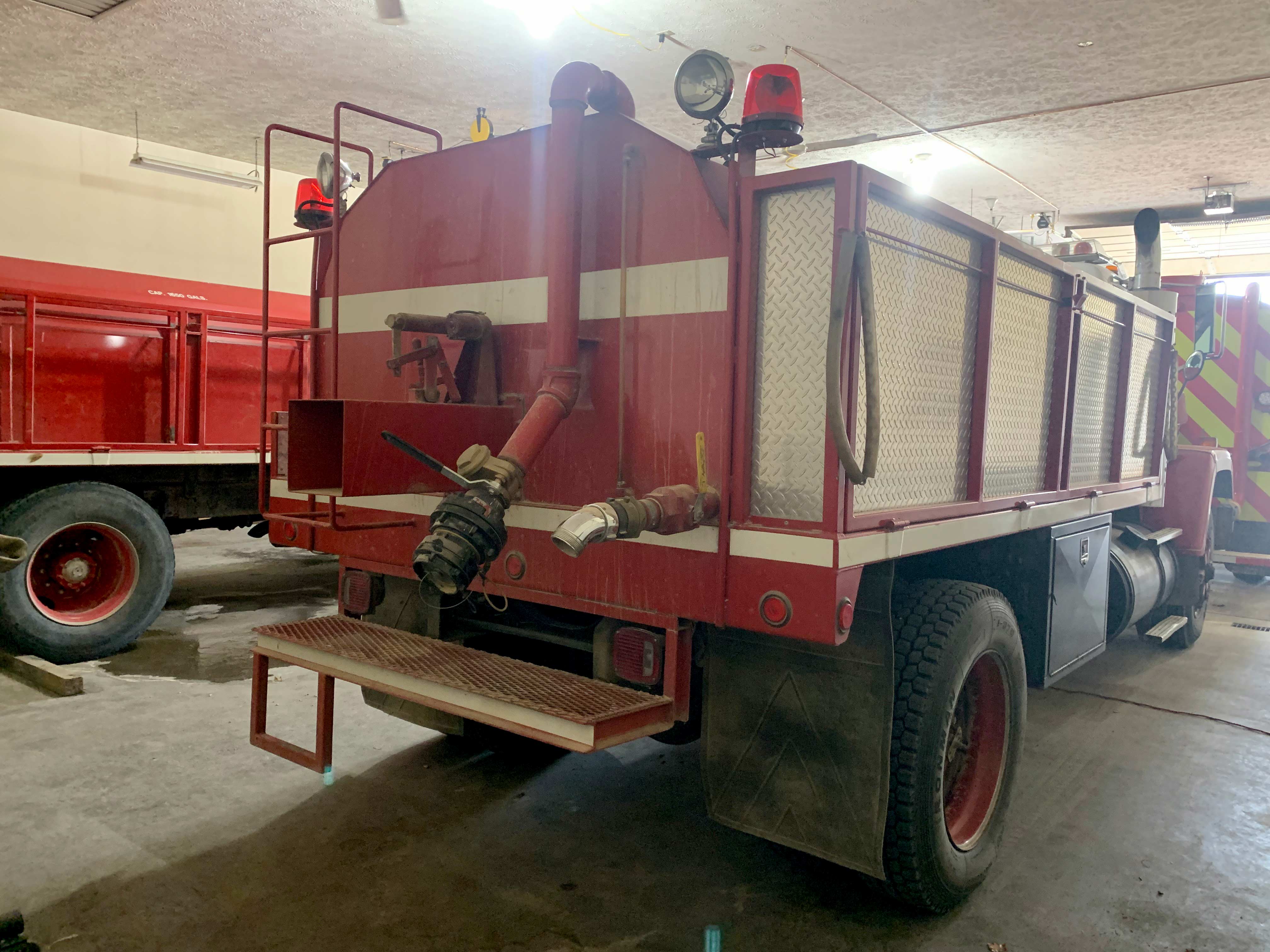 1986 GMC Commercial Tanker | Used Truck Details