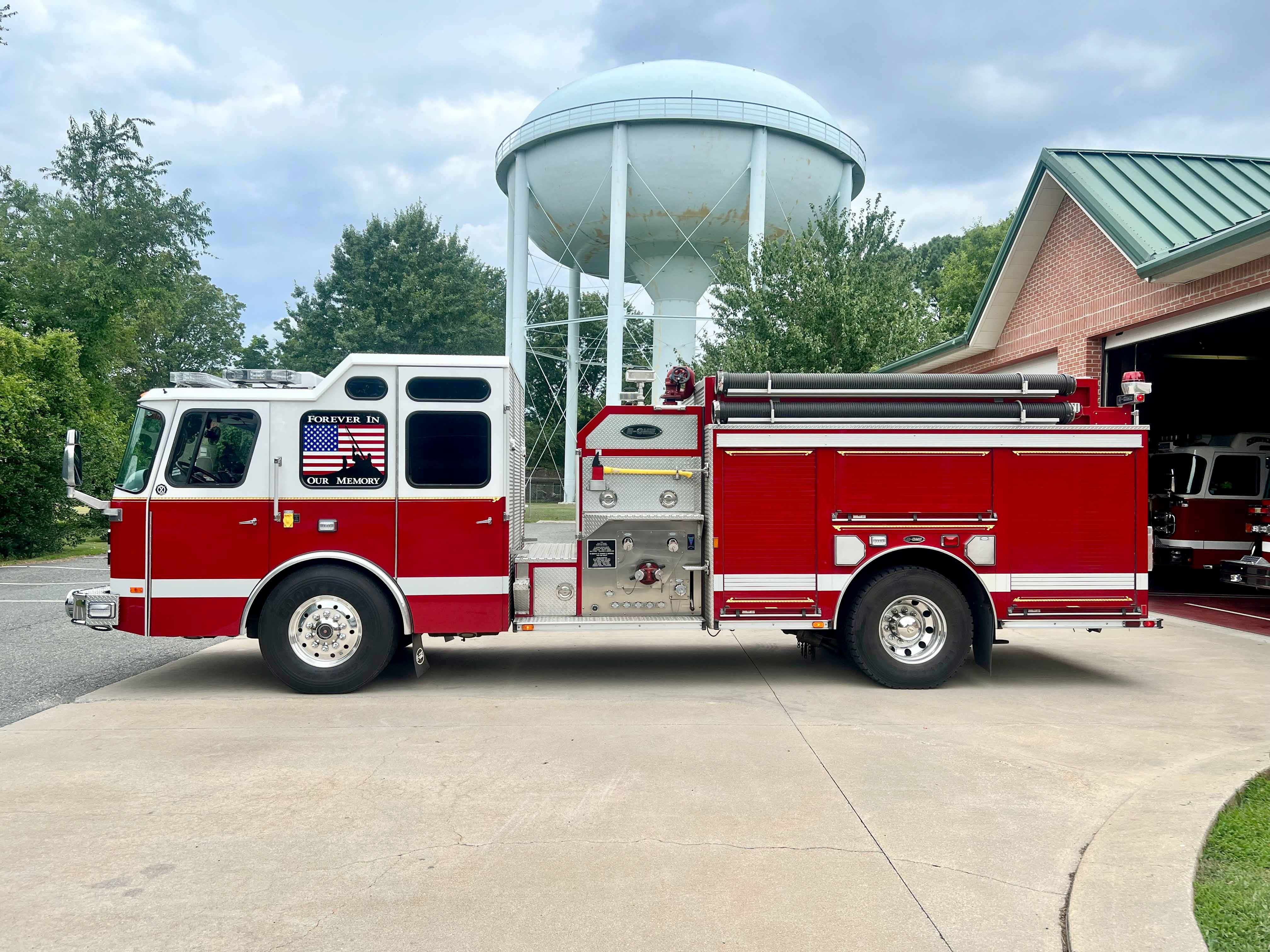 2002 E-One Cyclone Pumper | Used Truck Details