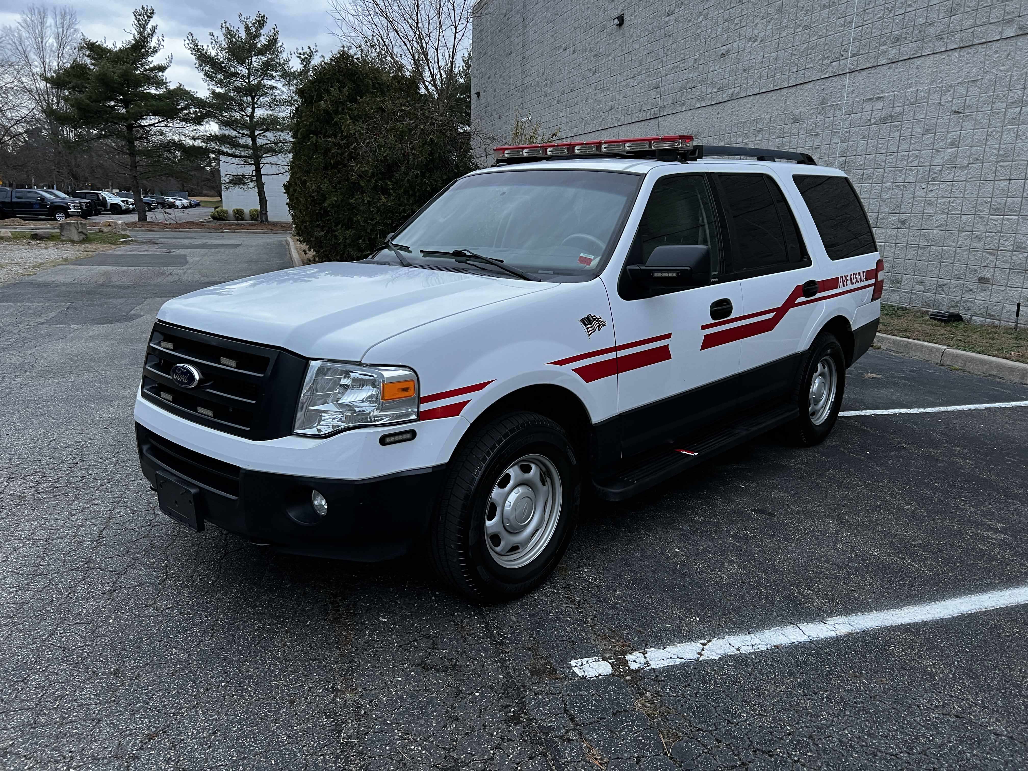 2014 Ford Expedition XL 4x4 Command Unit | Used Truck Details