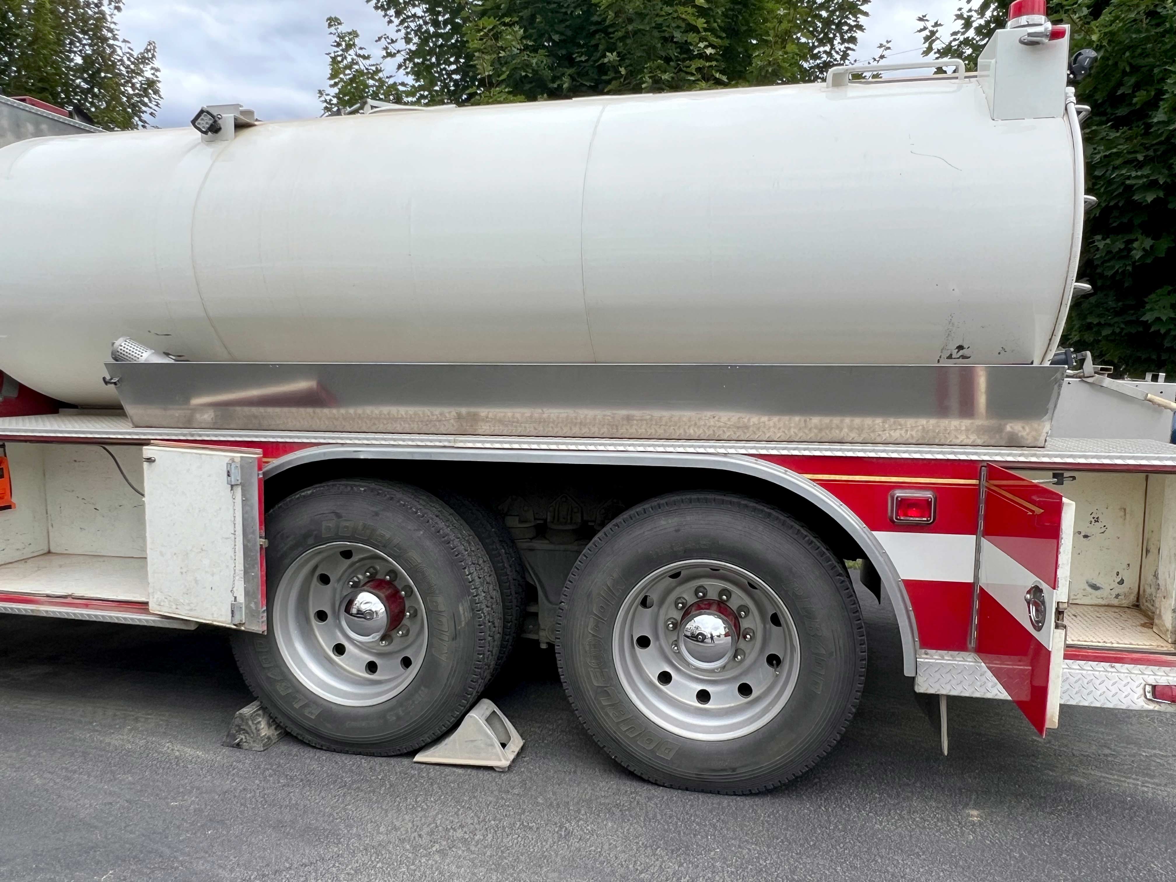 1974 Kenworth Commercial Elliptical Tanker | Used Truck Details