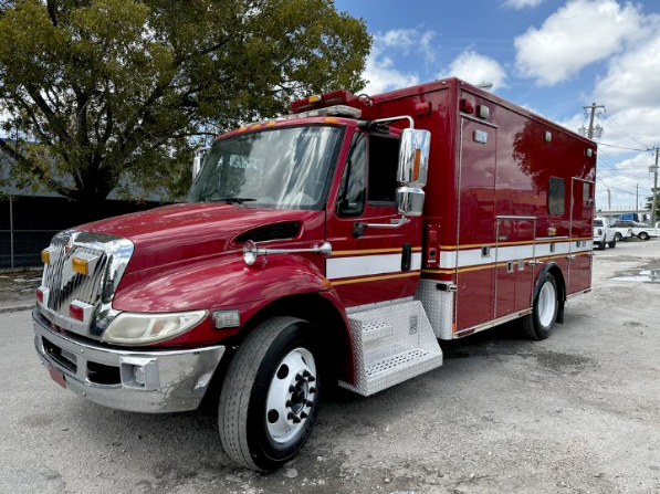 2011 Medtec International Commercial Ambulance | Firetrucks Unlimited