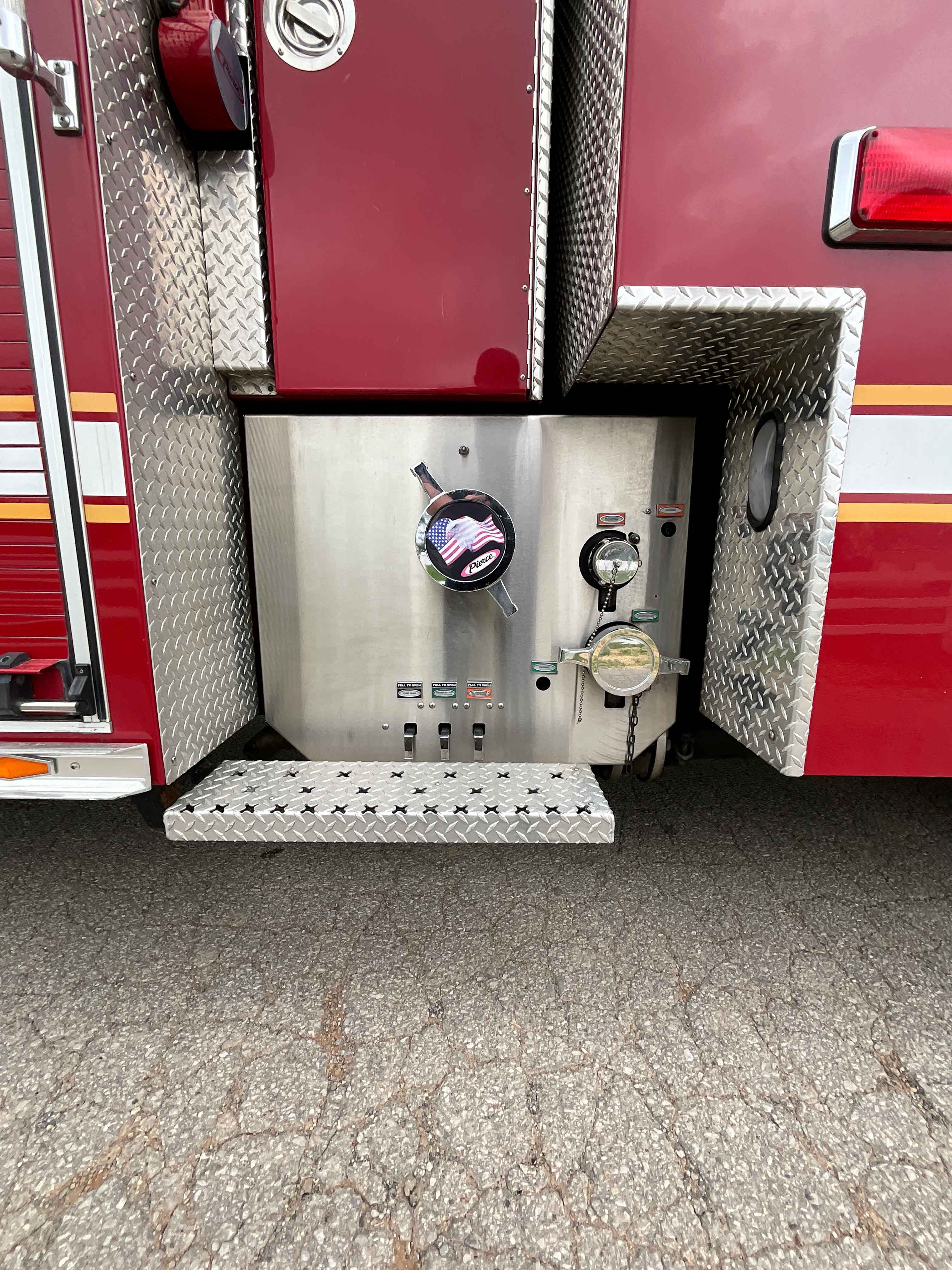 2010 Pierce Impel PUC Rescue Pumper | Used Truck Details