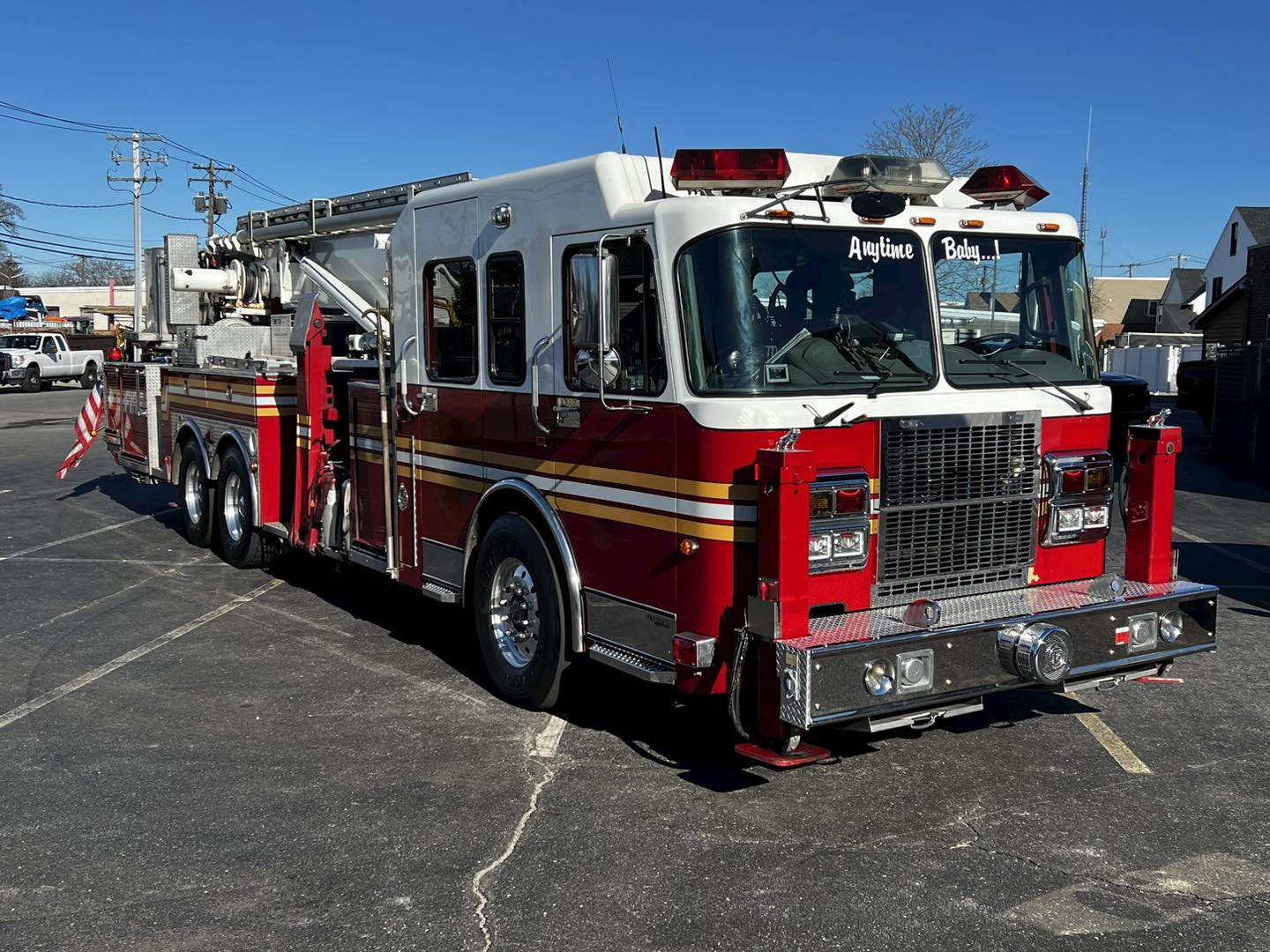2004 Spartan Aerialscope Mid-Mount 75’ Tower | Firetrucks Unlimited