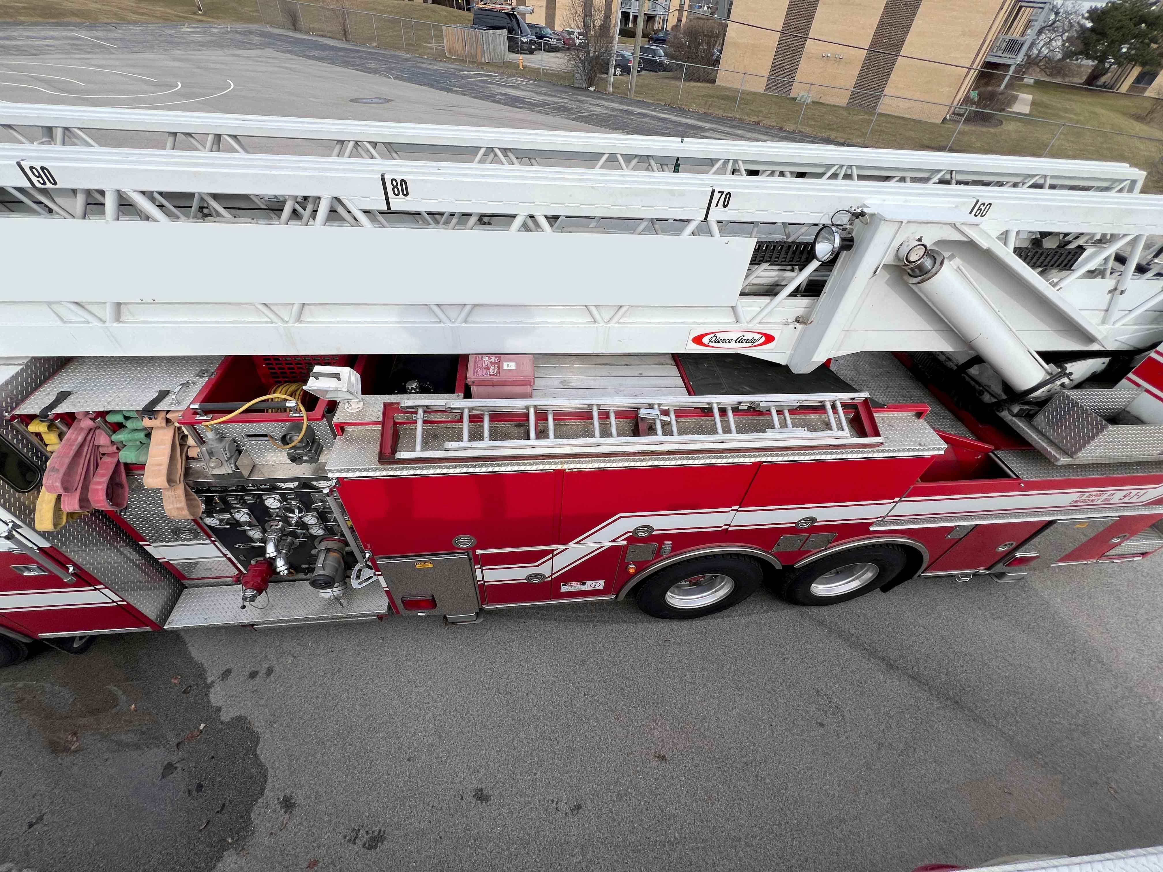 1993 Pierce Arrow 100' Platform | Firetrucks Unlimited