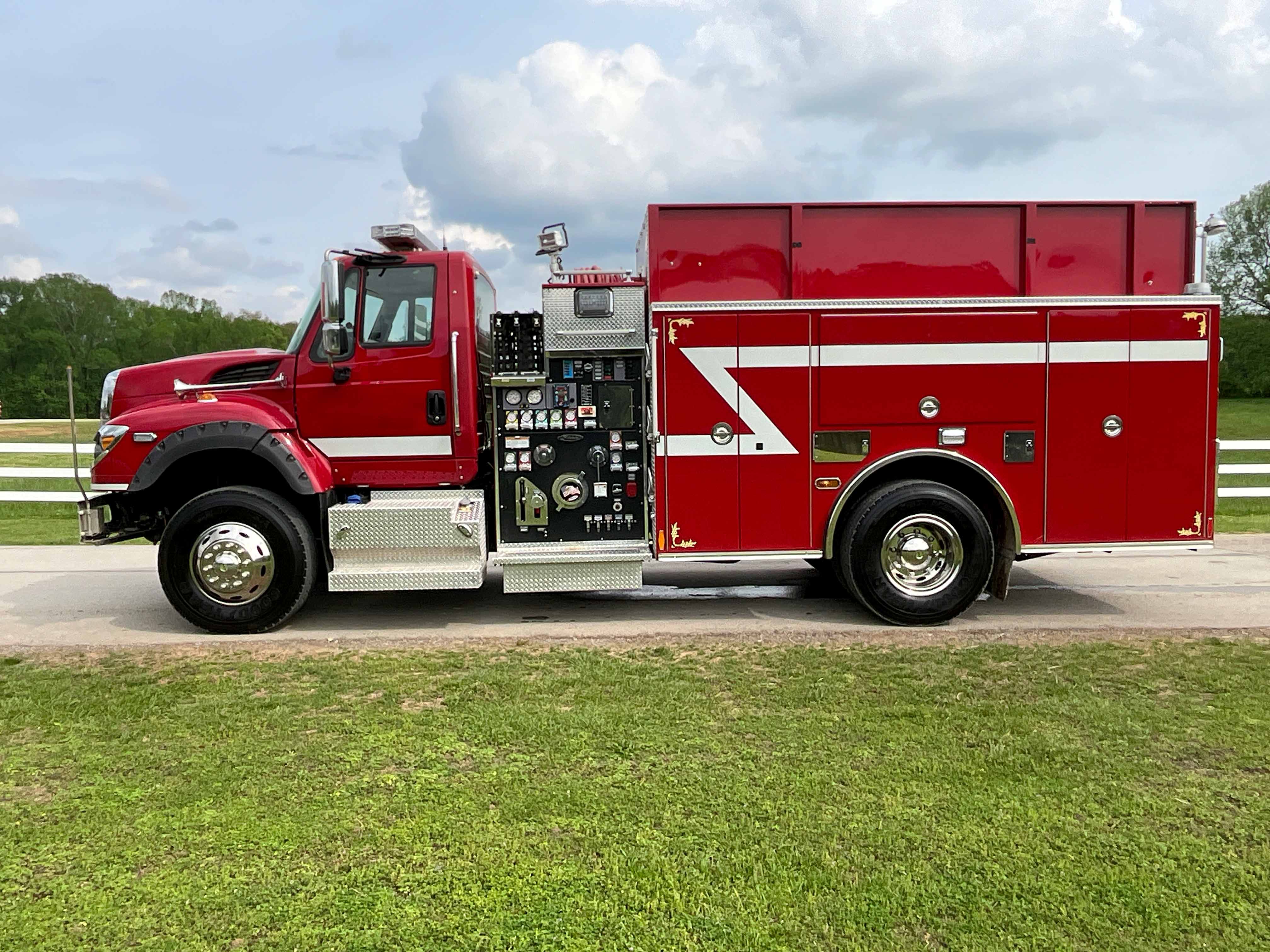 2015 Pierce International Commercial Pumper | Used Truck Details