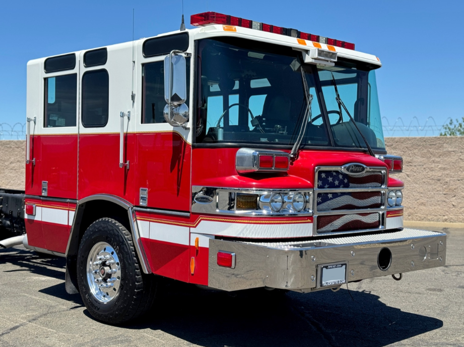 2005 Pierce Quantum Single Axle Cab & Chassis | Firetrucks Unlimited