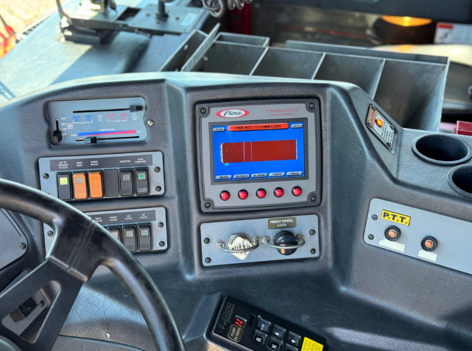 2005 Pierce Quantum Single Axle Cab & Chassis | Firetrucks Unlimited