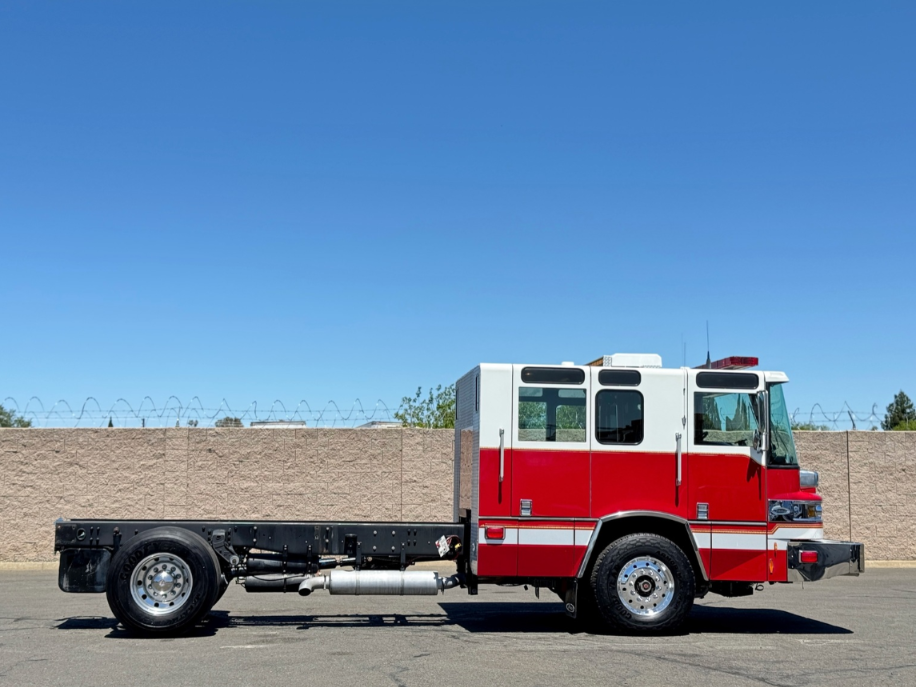 2005 Pierce Quantum Single Axle Cab & Chassis | Firetrucks Unlimited