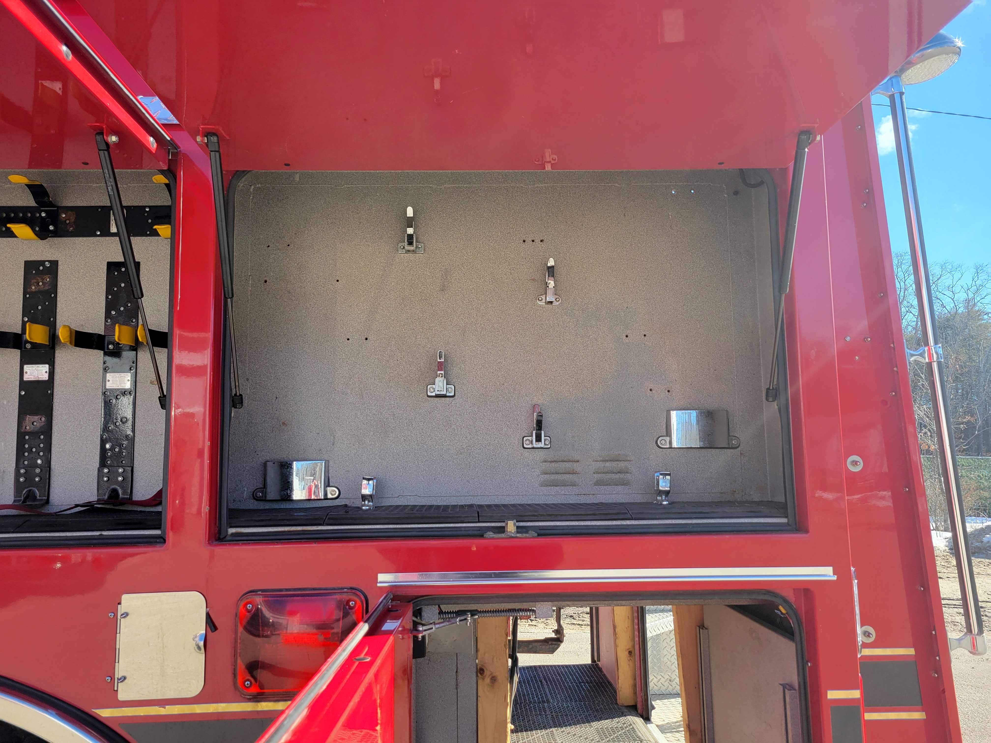 1999 Pierce Dash Pumper | Used Truck Details