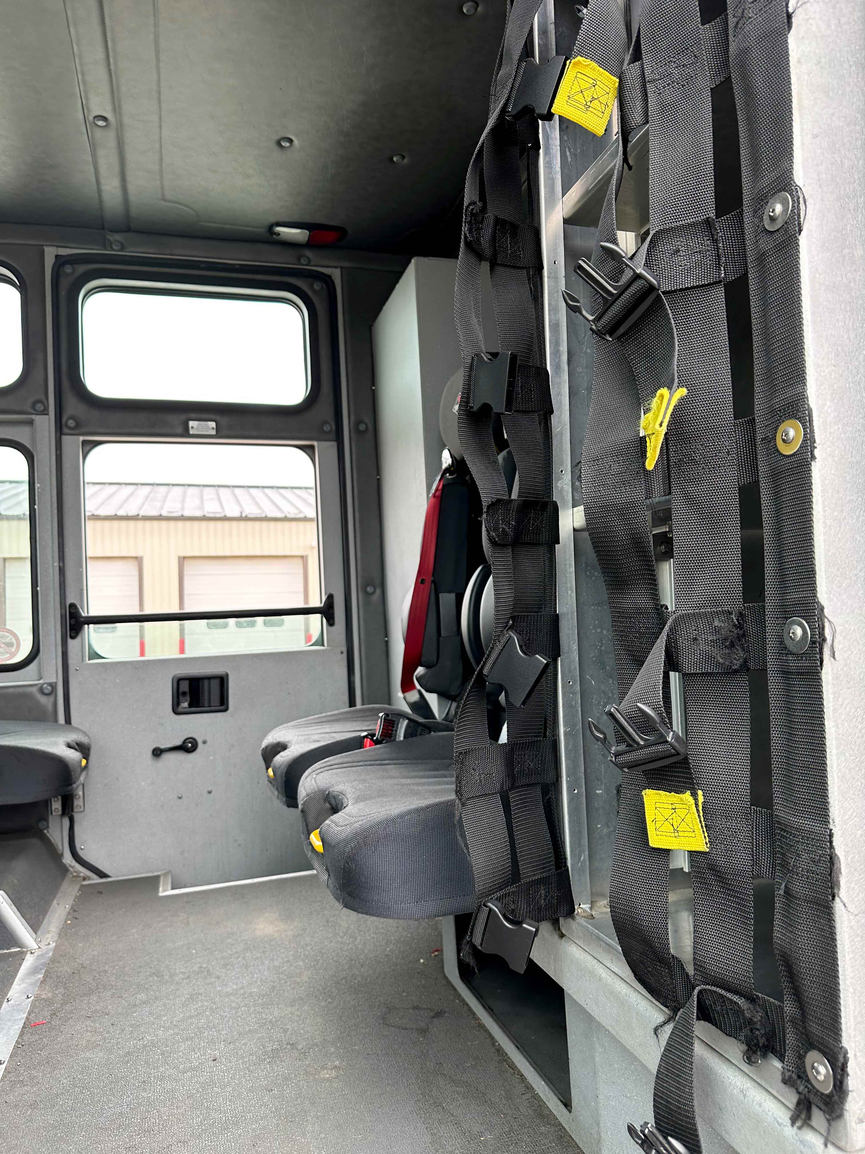 2009 Spartan Saulsbury (1992 Rescue Body) Walk-In Heavy Rescue | Used ...