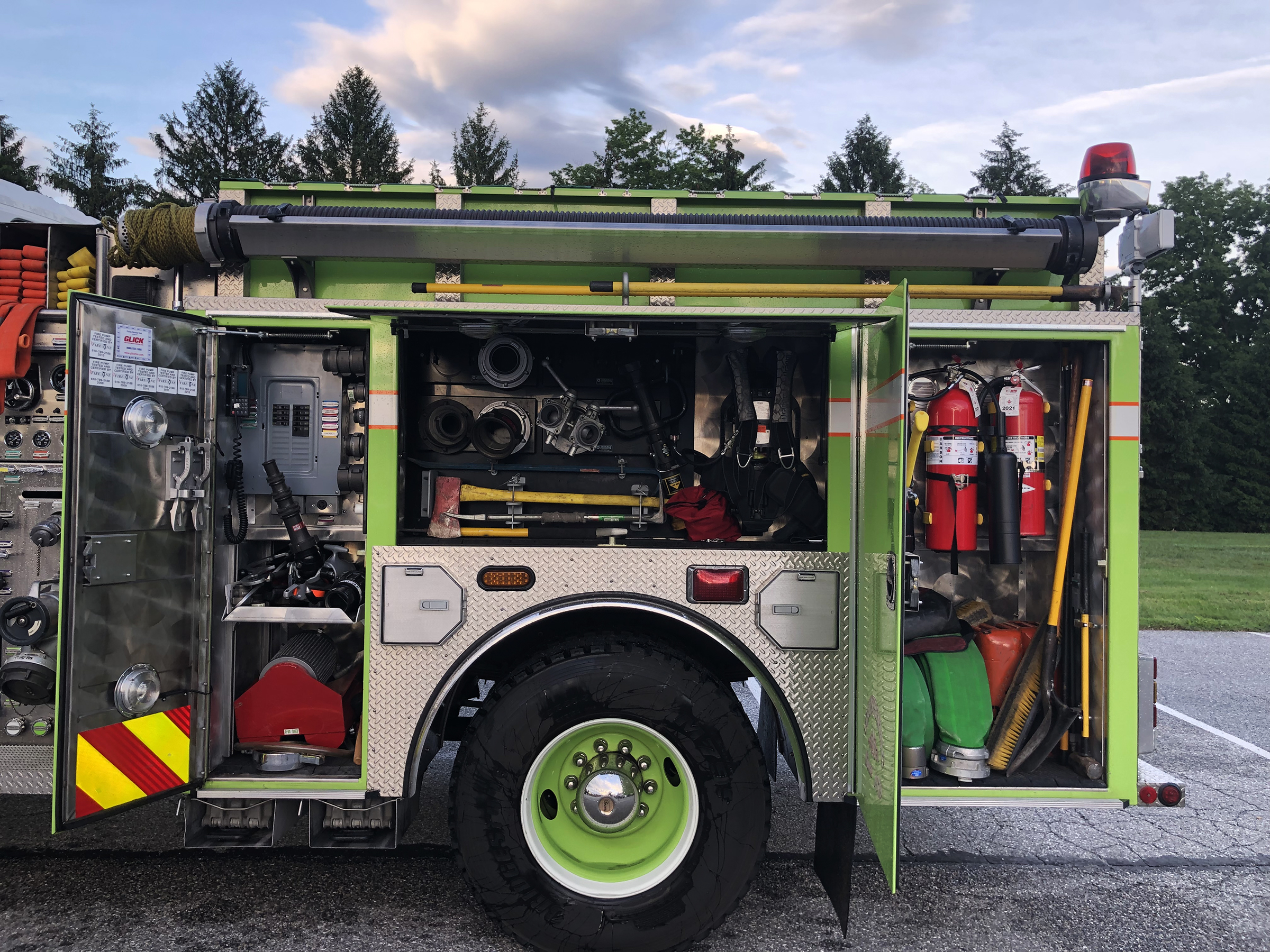 2004 4 Guys International 4x4 Commercial Pumper | Firetrucks Unlimited
