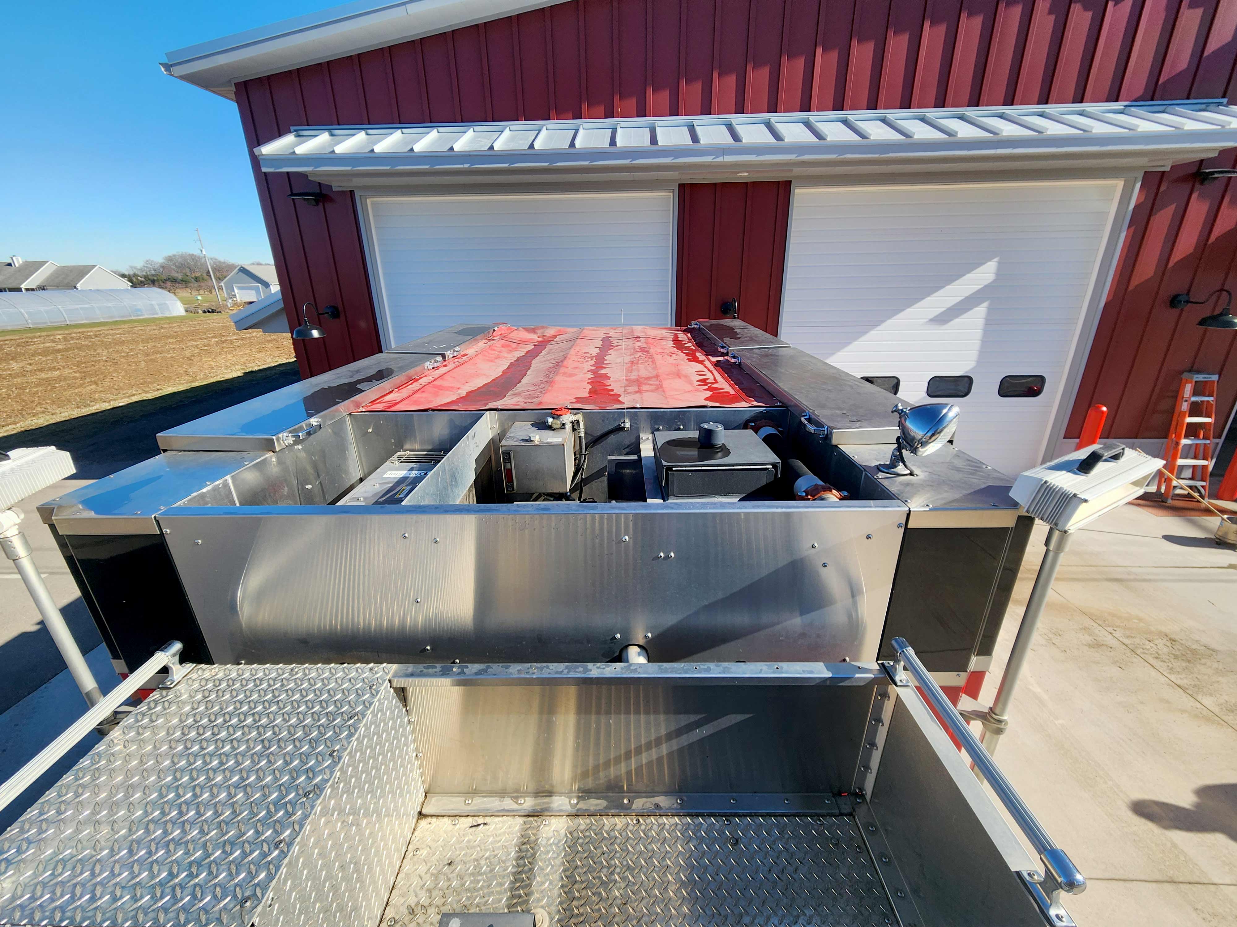 2006 HME Silver Fox Rescue Pumper | Firetrucks Unlimited