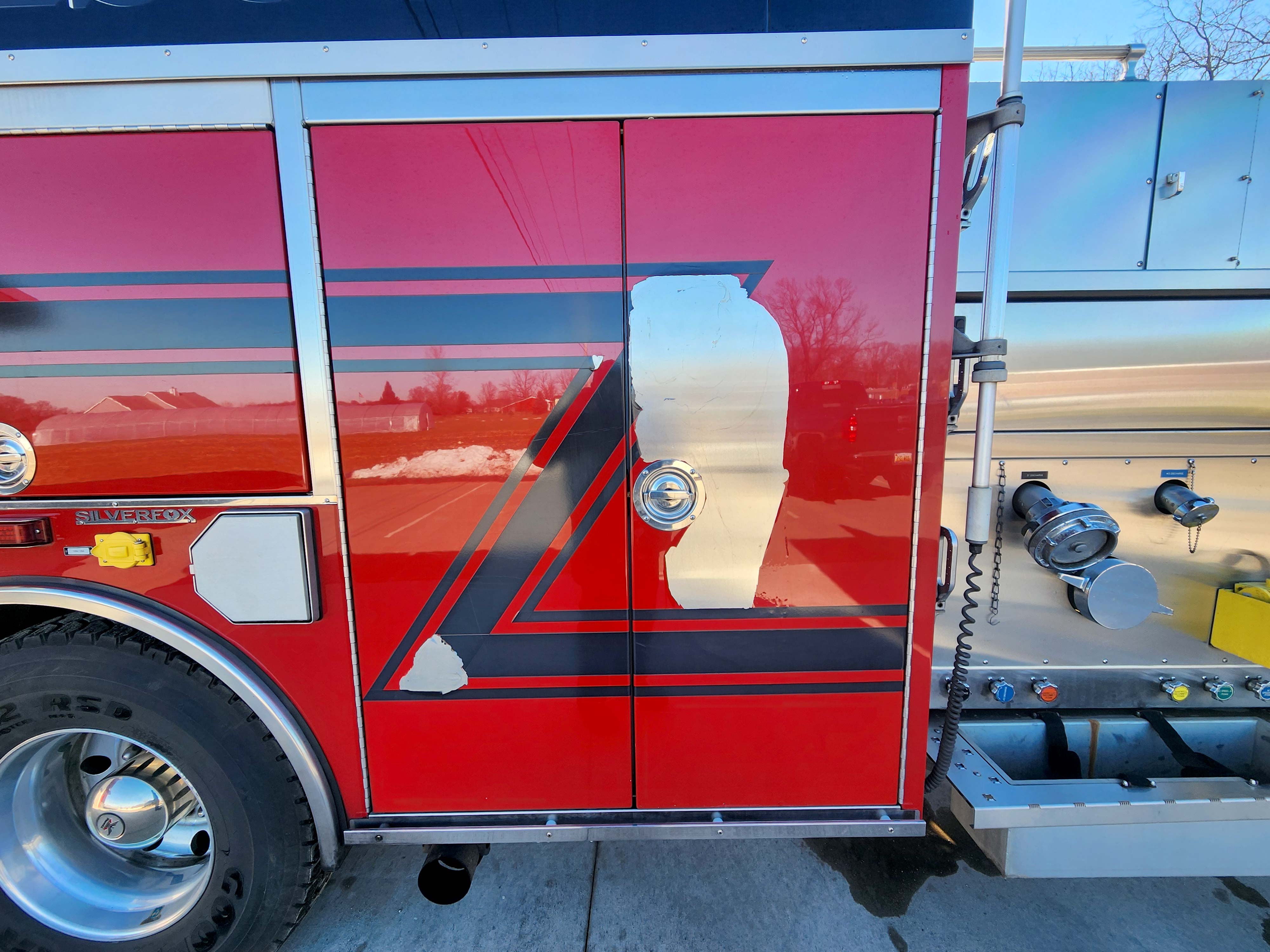 2006 HME Silver Fox Rescue Pumper | Firetrucks Unlimited