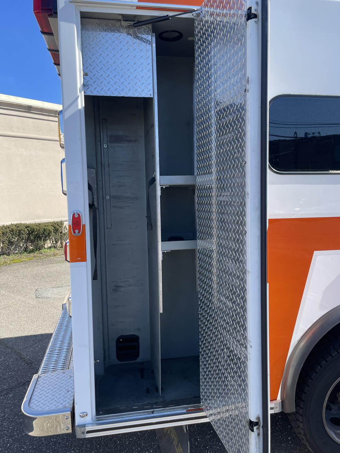 2008 Braun Chevrolet Med-Duty Ambulance | Used Truck Details