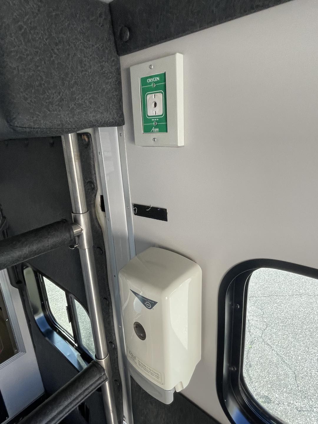 2008 Braun Chevrolet Med-Duty Ambulance | Used Truck Details