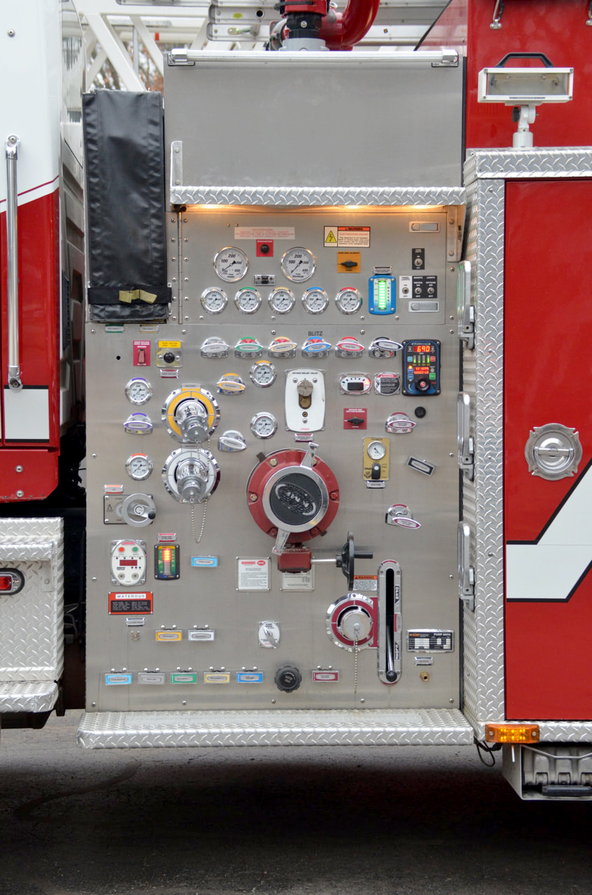 2011 KME International 4x4 Commercial Pumper | Firetrucks Unlimited