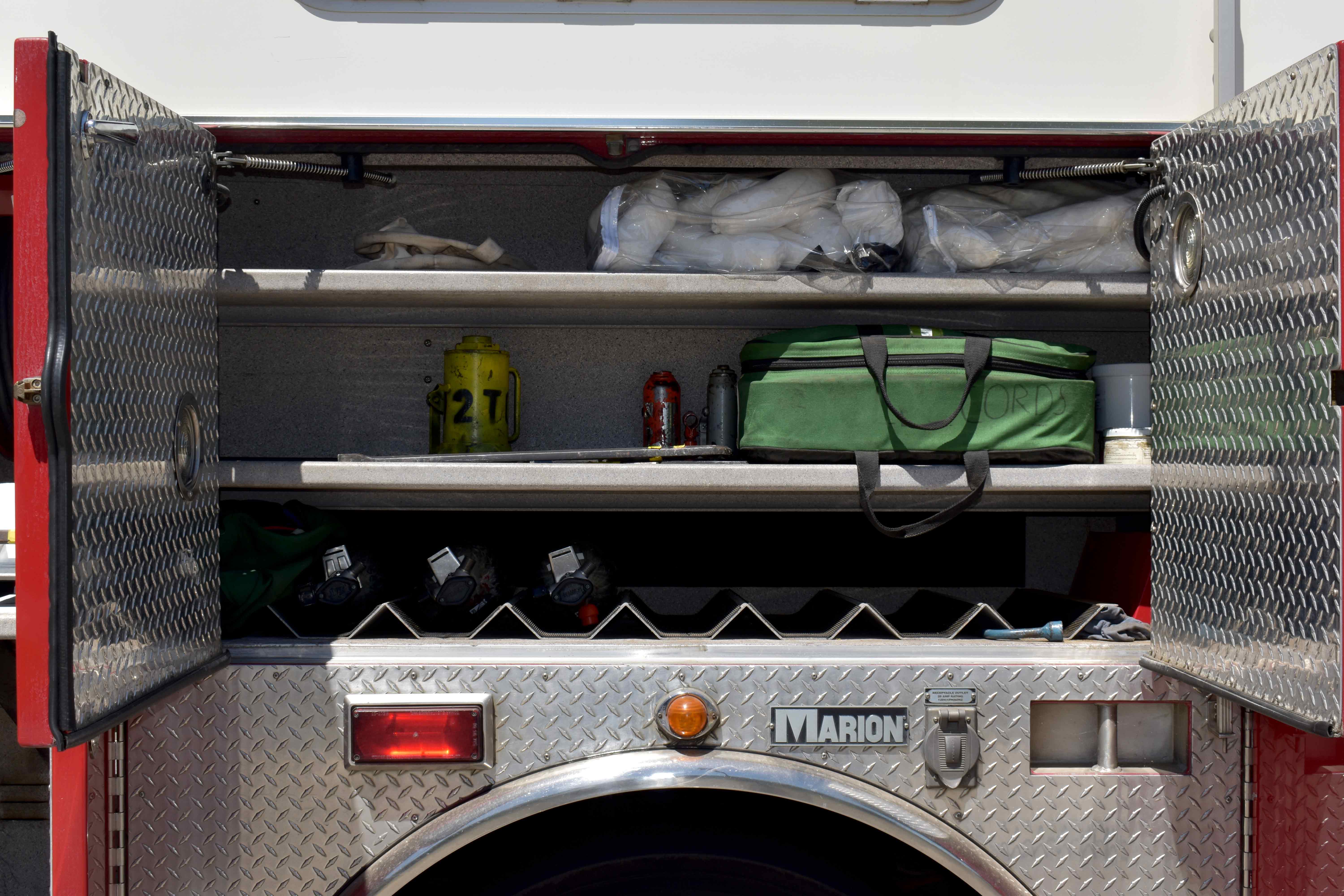 2000 Marion Mack Walk-In Commercial Rescue | Used Truck Details