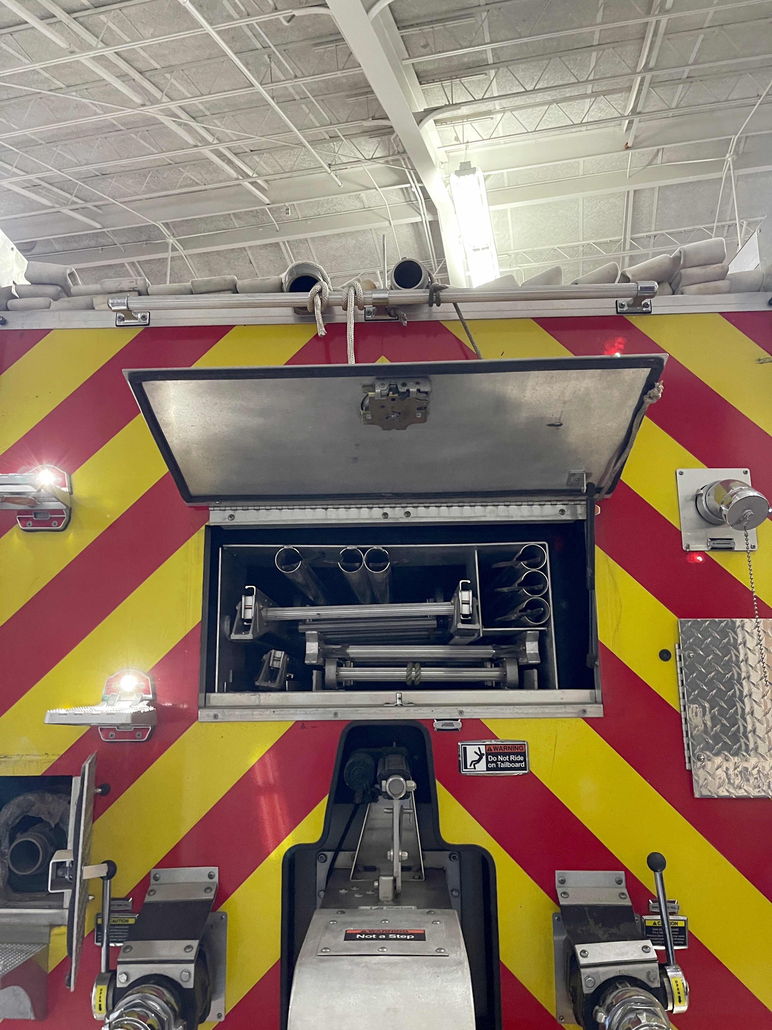 2018 Rosenbauer Freightliner Commercial Pumper Tanker | Firetrucks ...