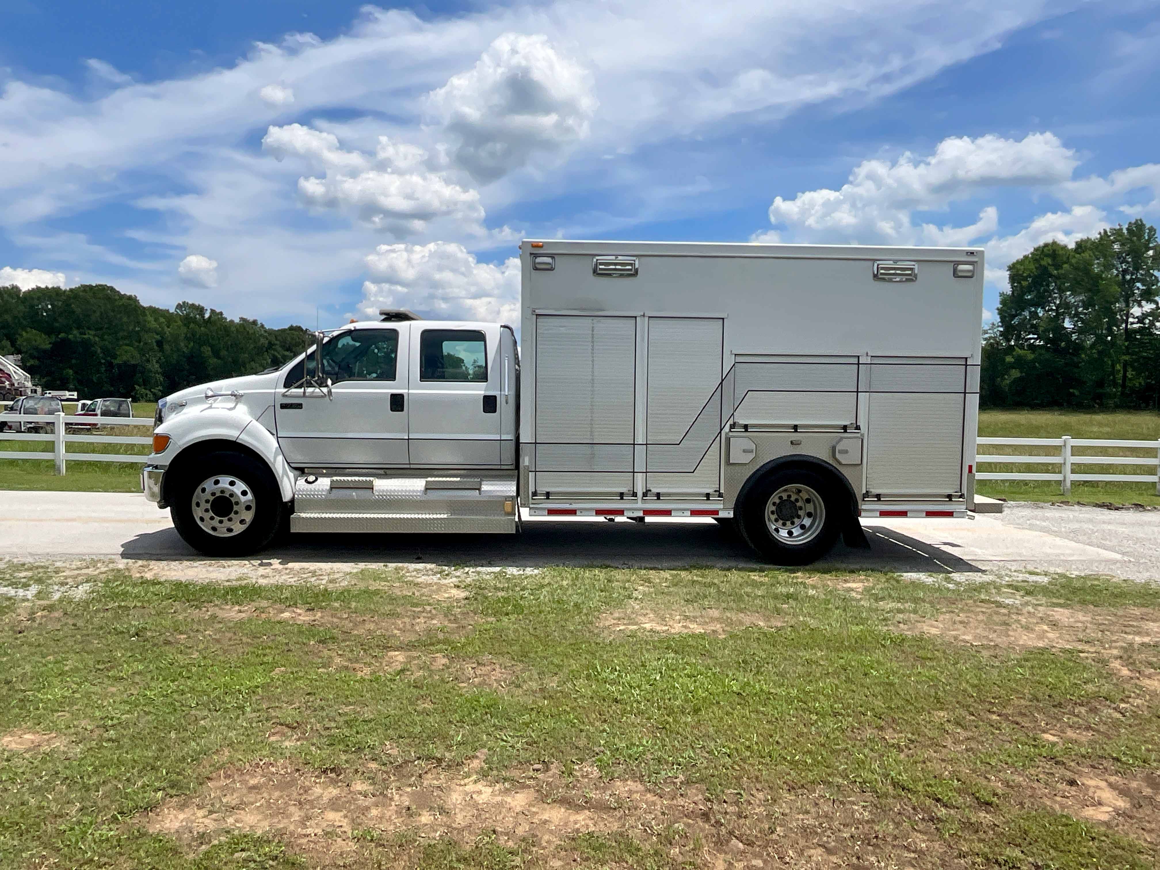 2011 Ford F-750 Commercial Walk-In Rescue | Used Truck Details