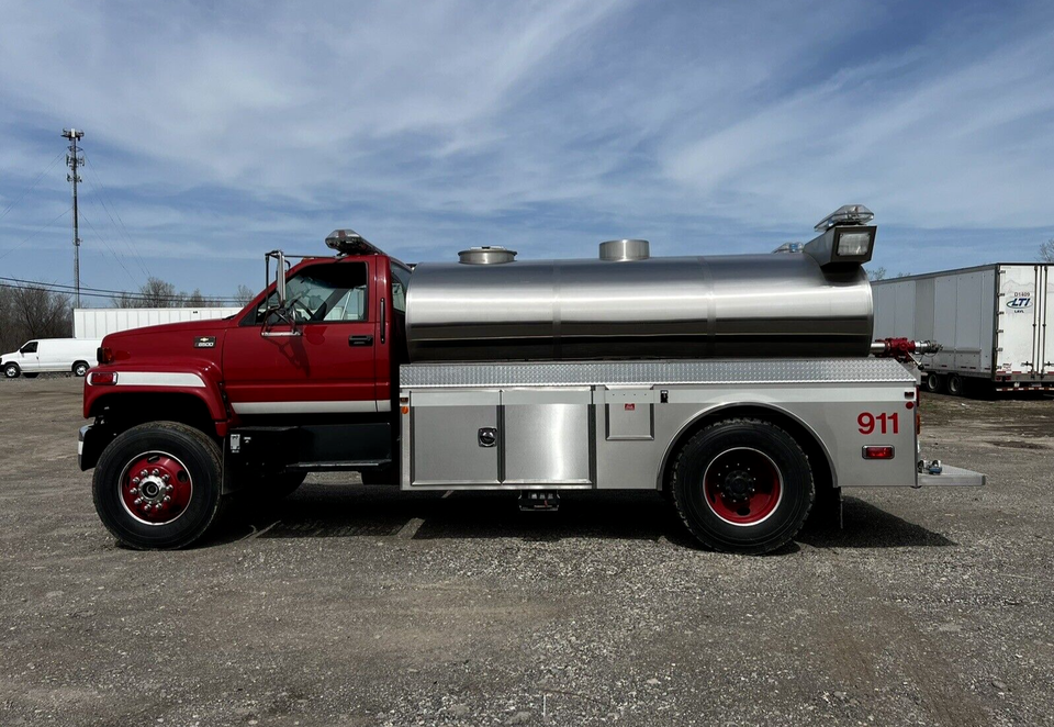 1999 Semo Chevrolet Elliptical Commercial Tanker | Used Truck Details