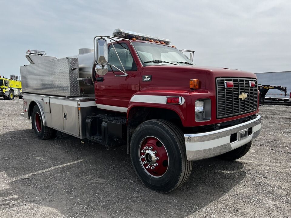 1999 Semo Chevrolet Elliptical Commercial Tanker | Used Truck Details