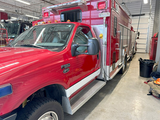 2004 EVI Ford 4x4 Commercial Light Rescue | Firetrucks Unlimited