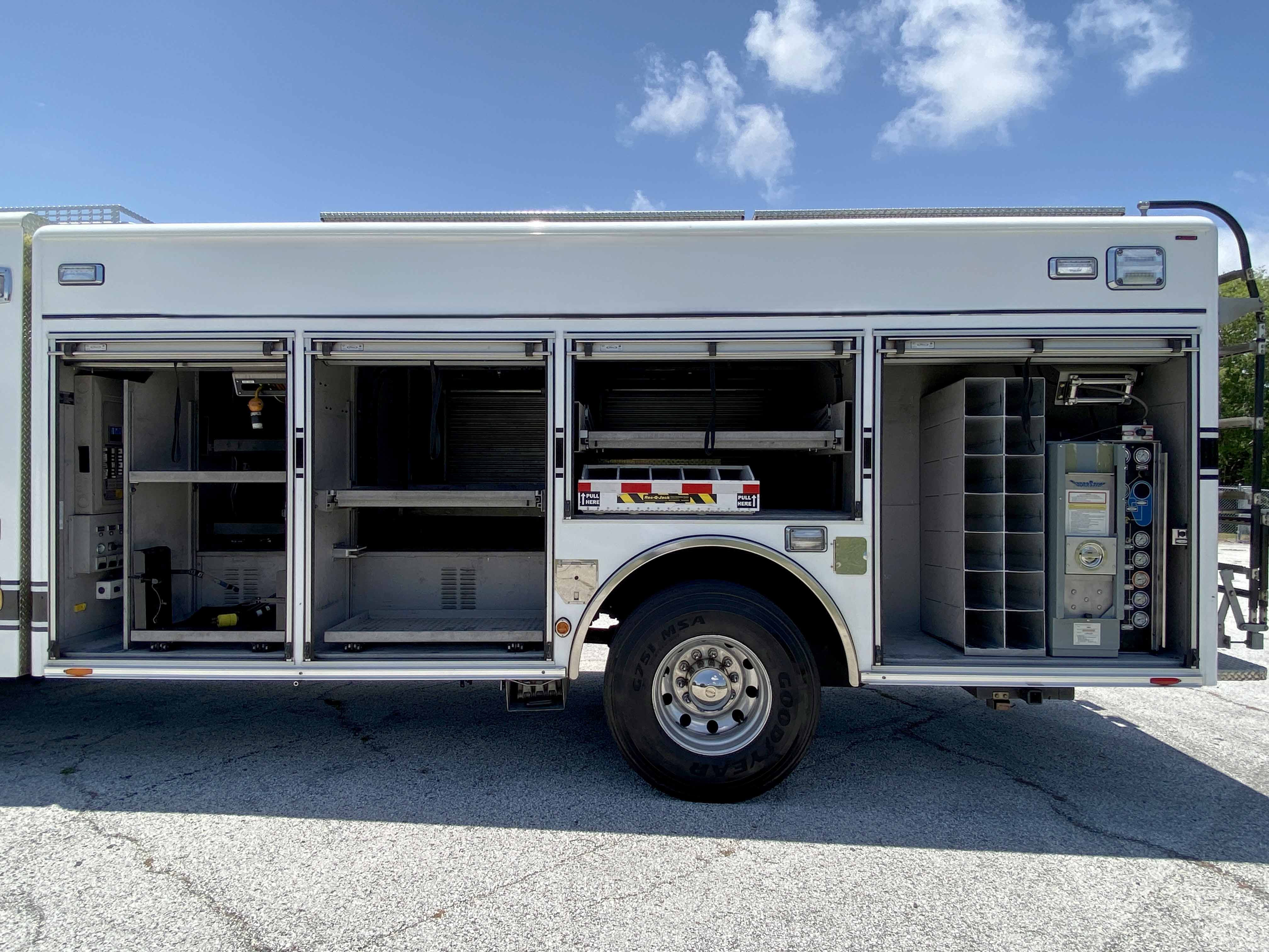 2007 Pierce Enforcer Heavy Rescue | Used Truck Details