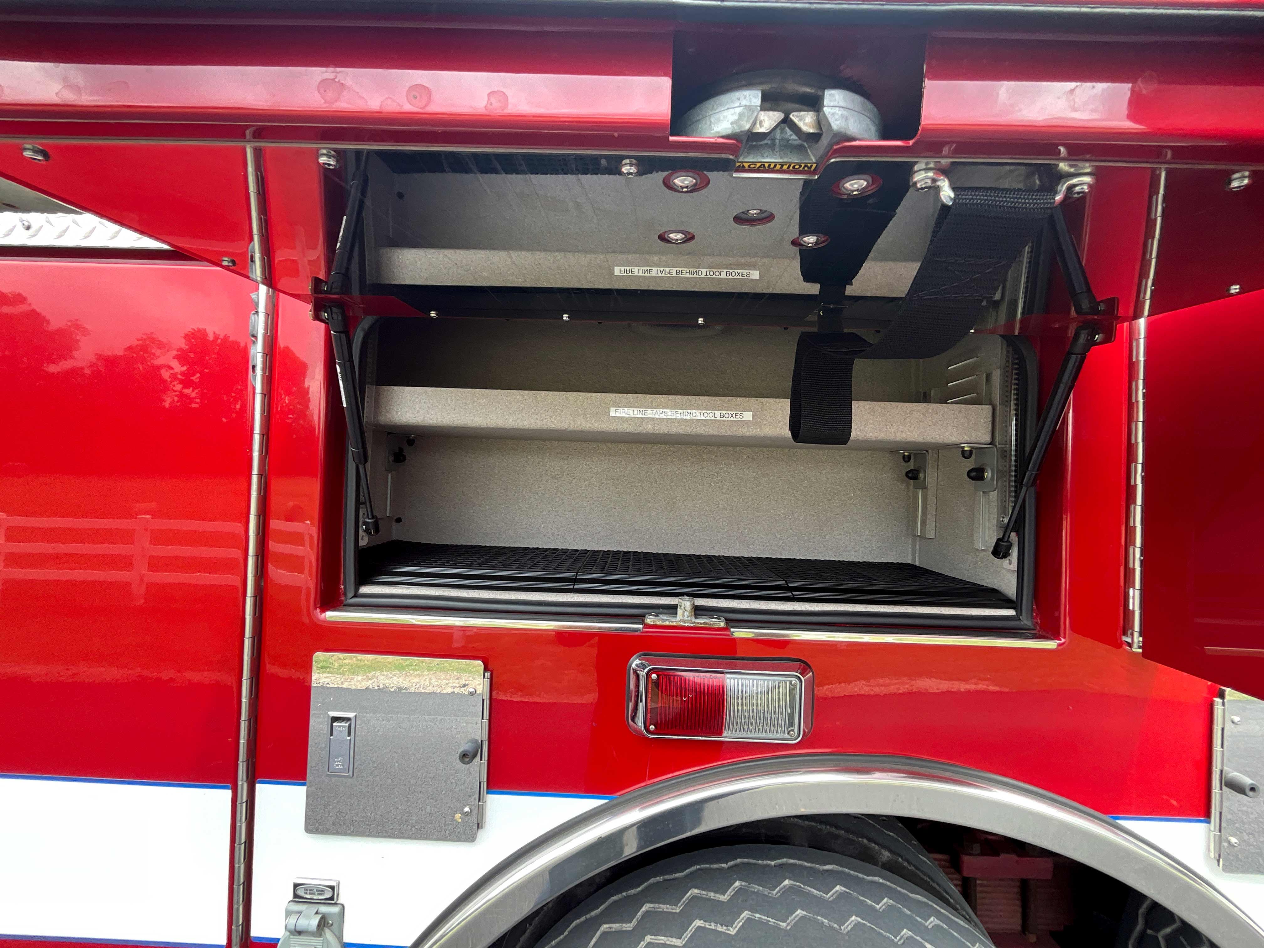 2006 Pierce Lance 100' Platform | Used Truck Details