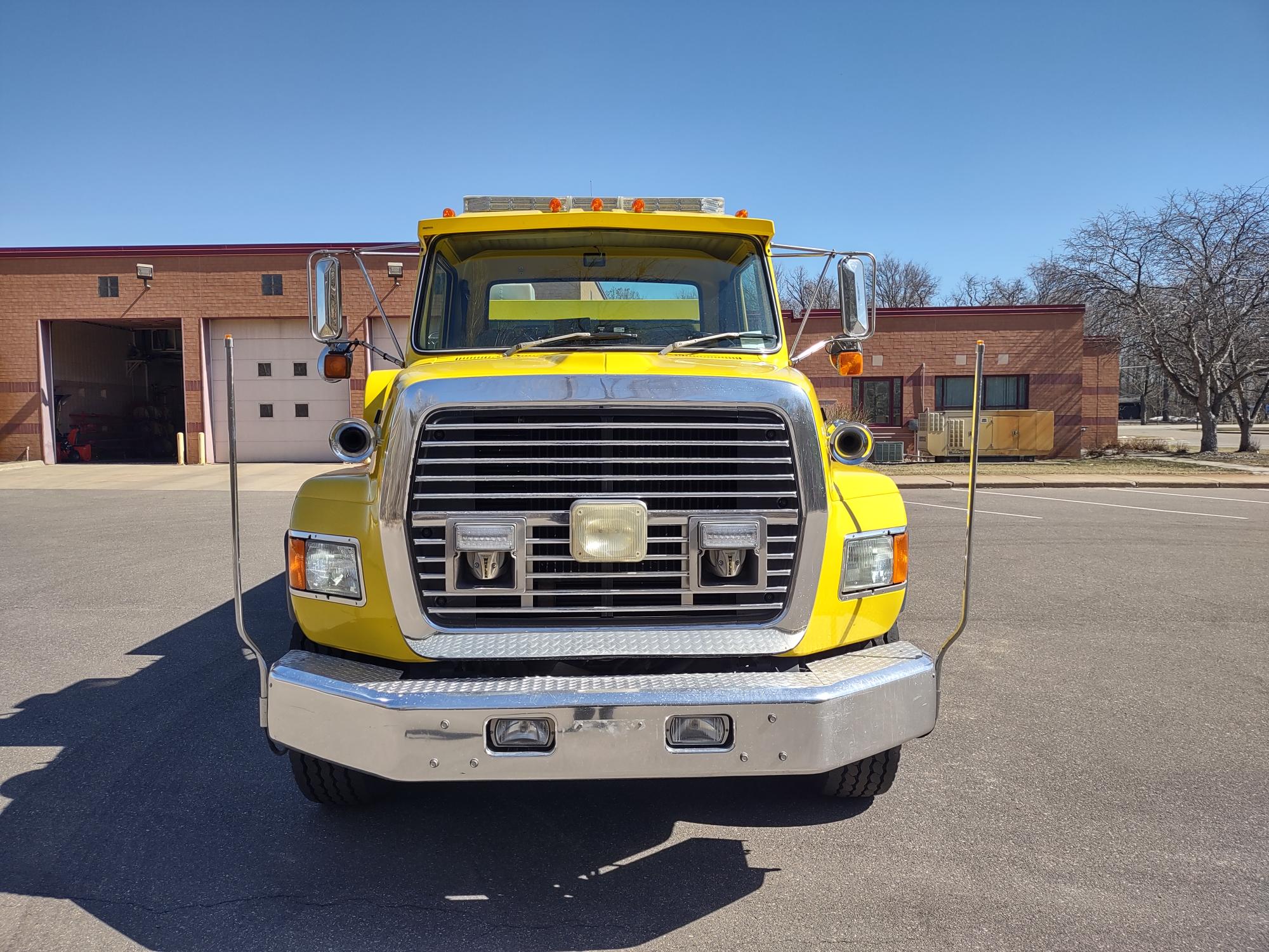 1992 Toyne Ford Commercial Tanker | Used Truck Details