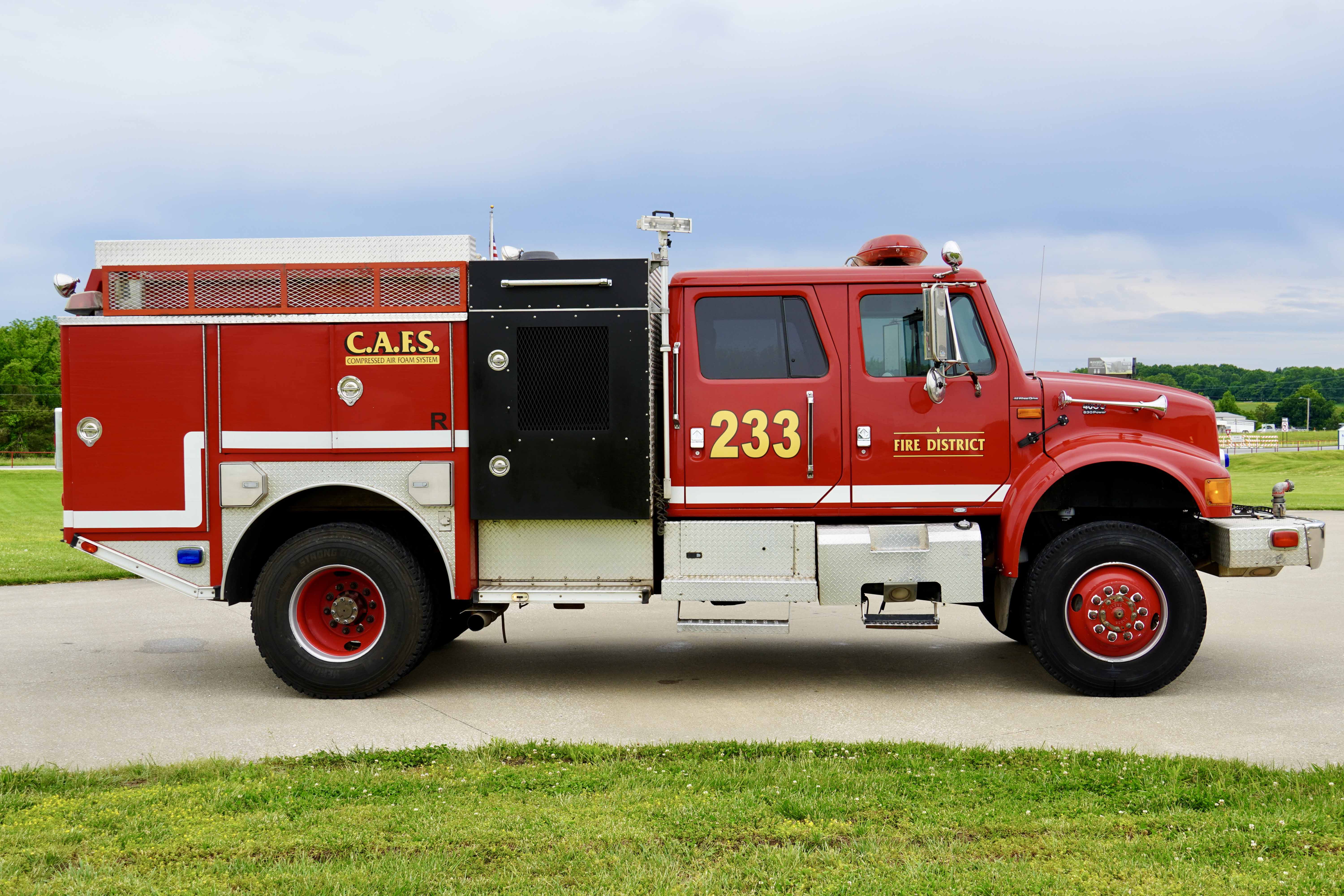 2001 E-One International 4x4 Commercial Mini Pumper | Used Truck Details