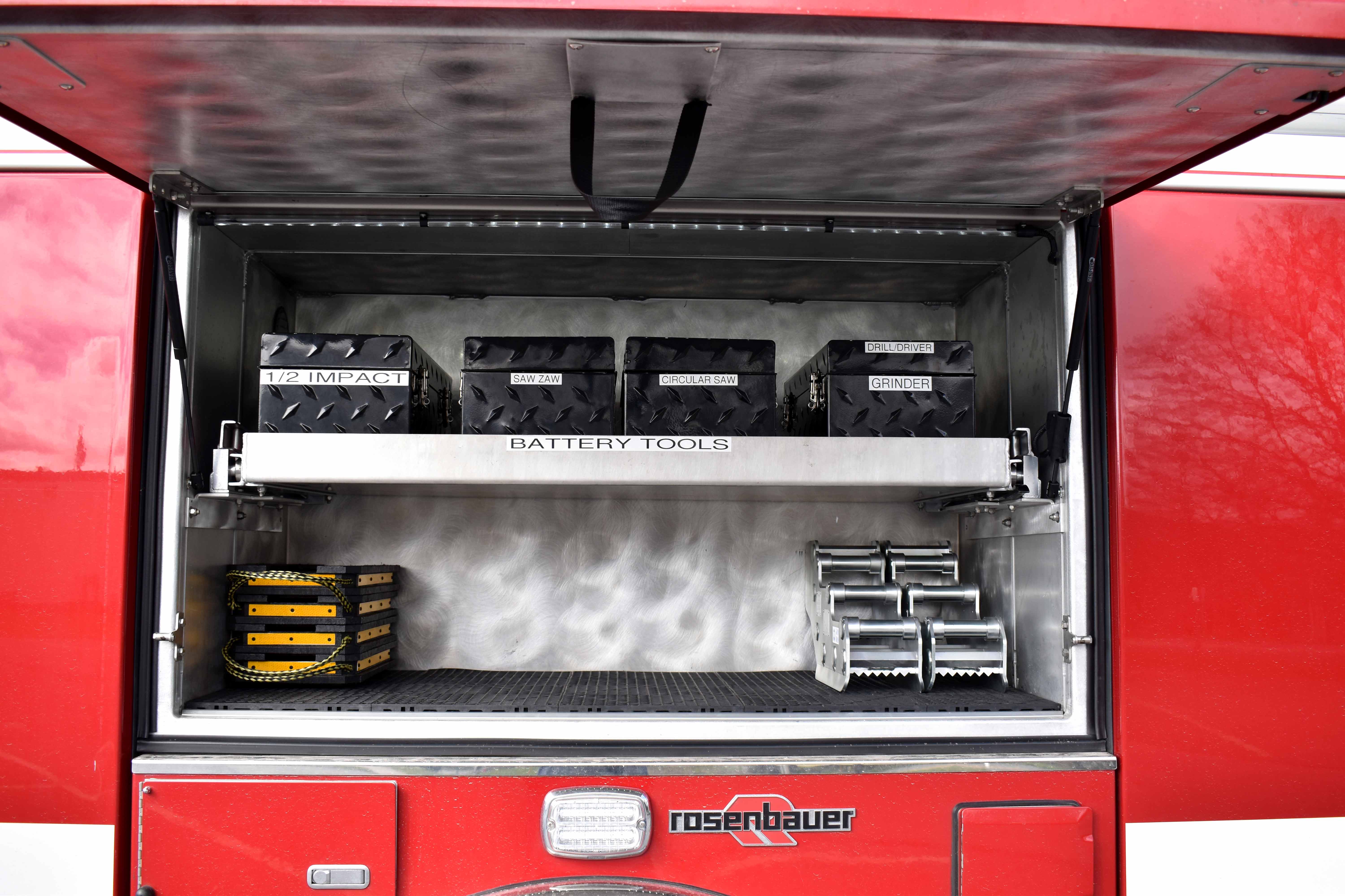 2017 Rosenbauer Commander 4x4 Heavy Rescue | Used Truck Details