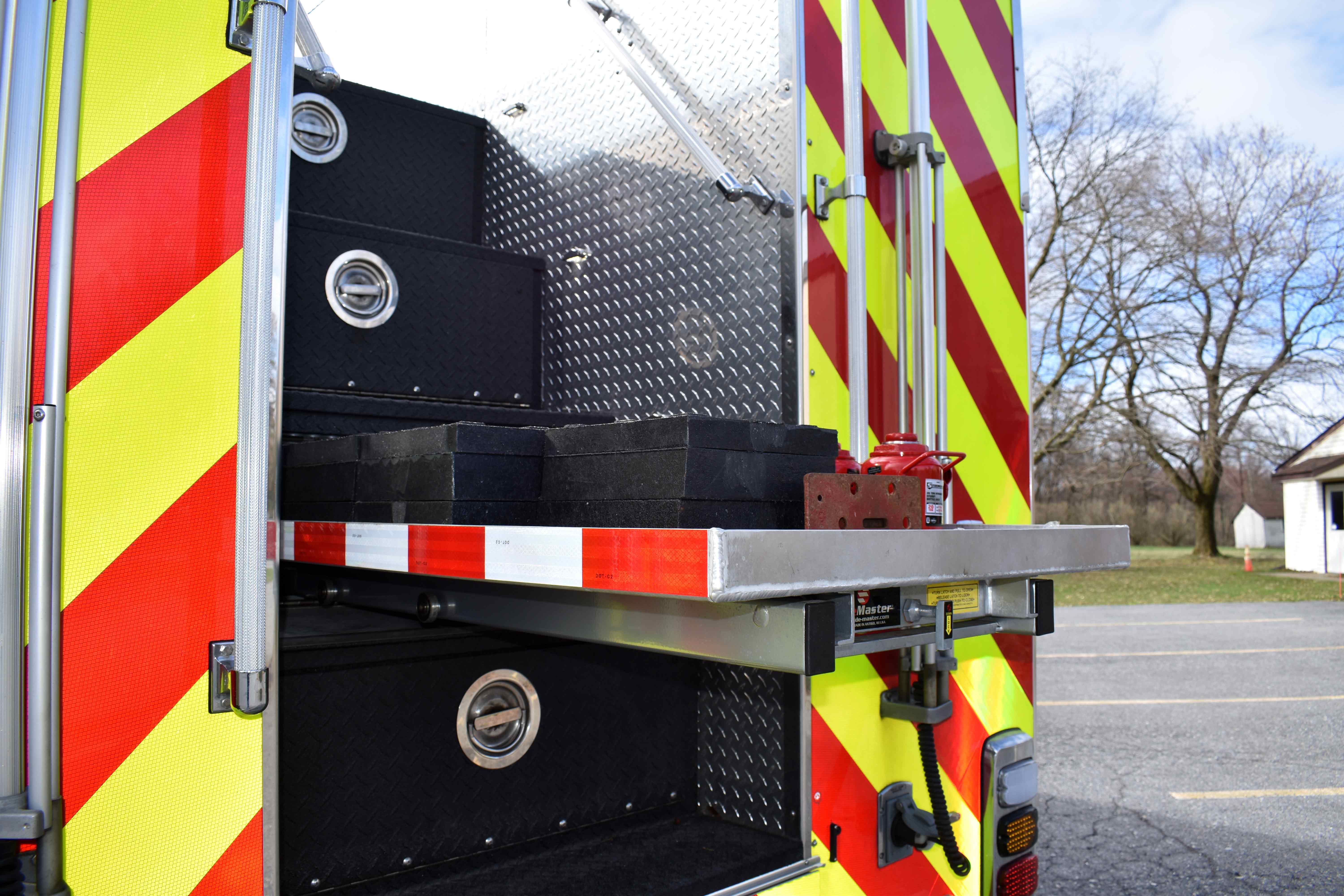 2017 Rosenbauer Commander 4x4 Heavy Rescue | Used Truck Details